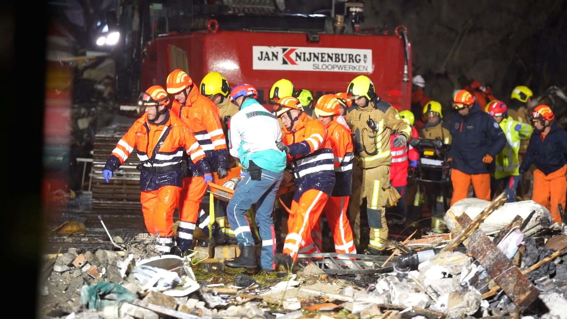 Live explosie Den Haag: 37 aangiften na dodelijke explosie Tarwekamp ...