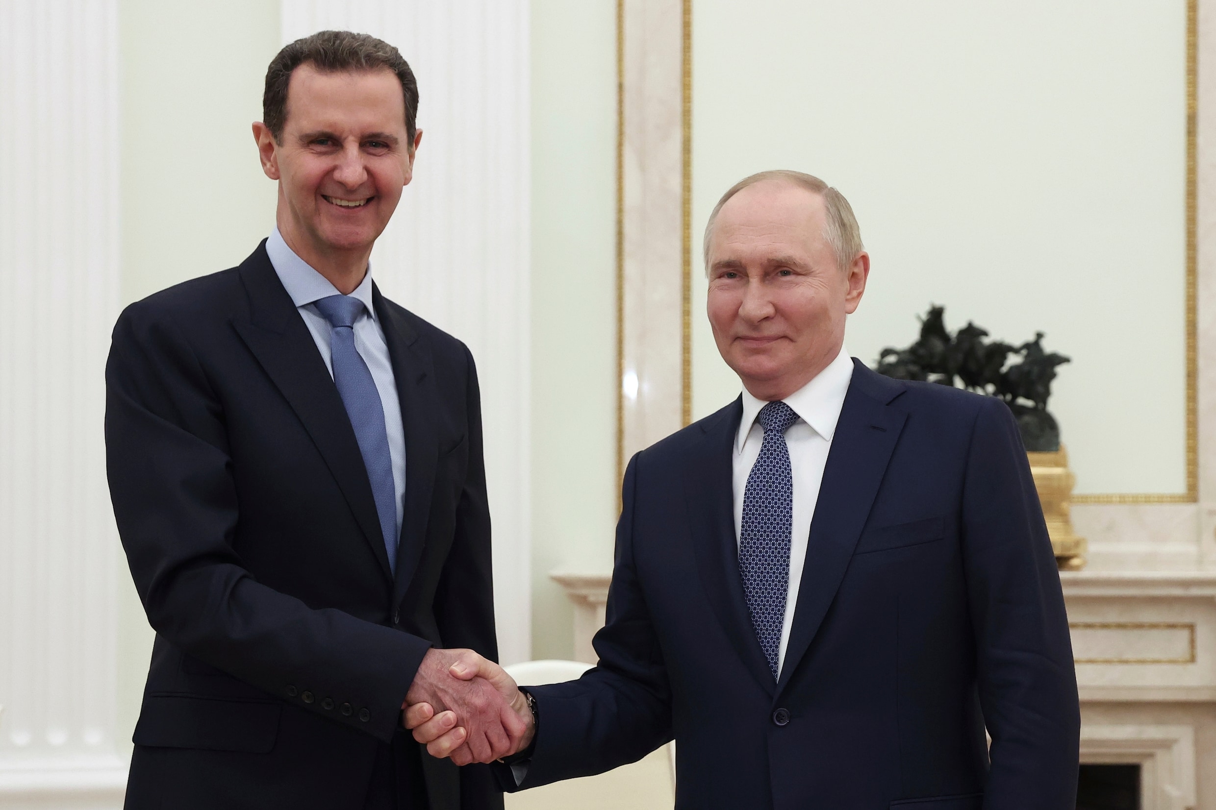Russische staatsmedia draaien overuren om imagoschade na de val van ...