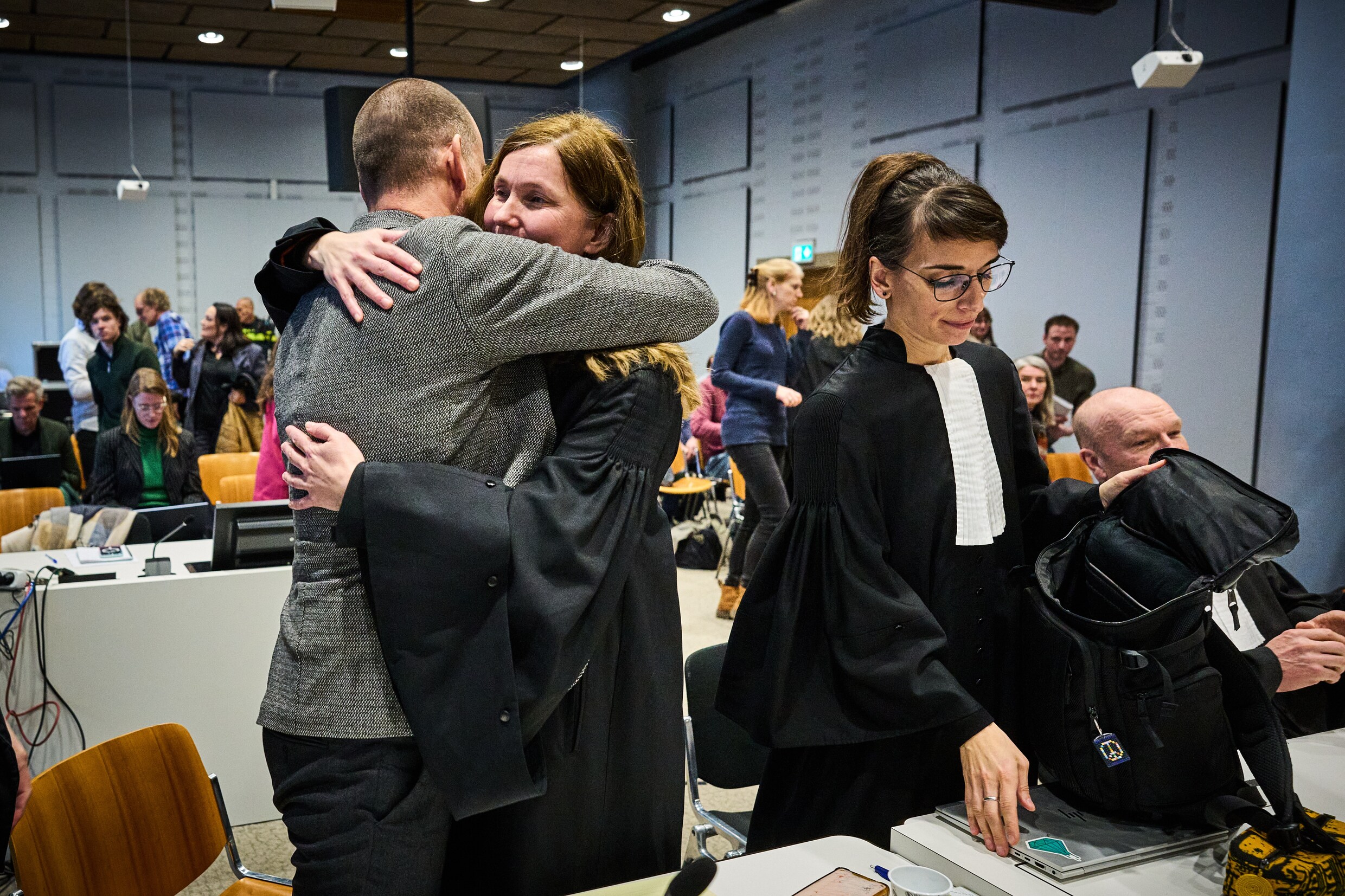 Waarom de rechter het kabinet keer op keer terugfluit | Trouw