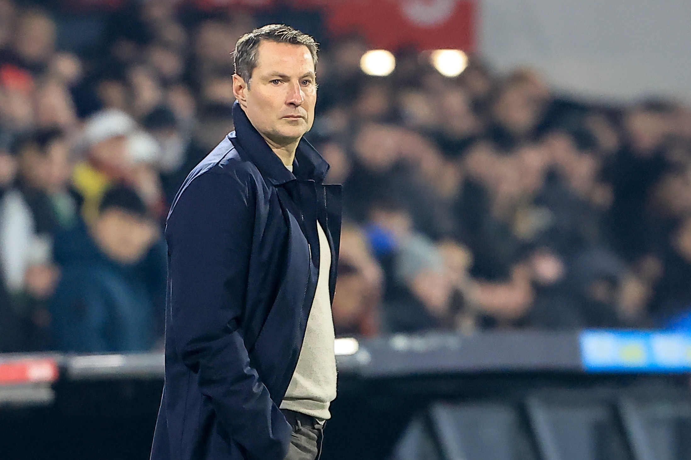 Feyenoord neemt per direct afscheid van trainer Brian Priske | Trouw