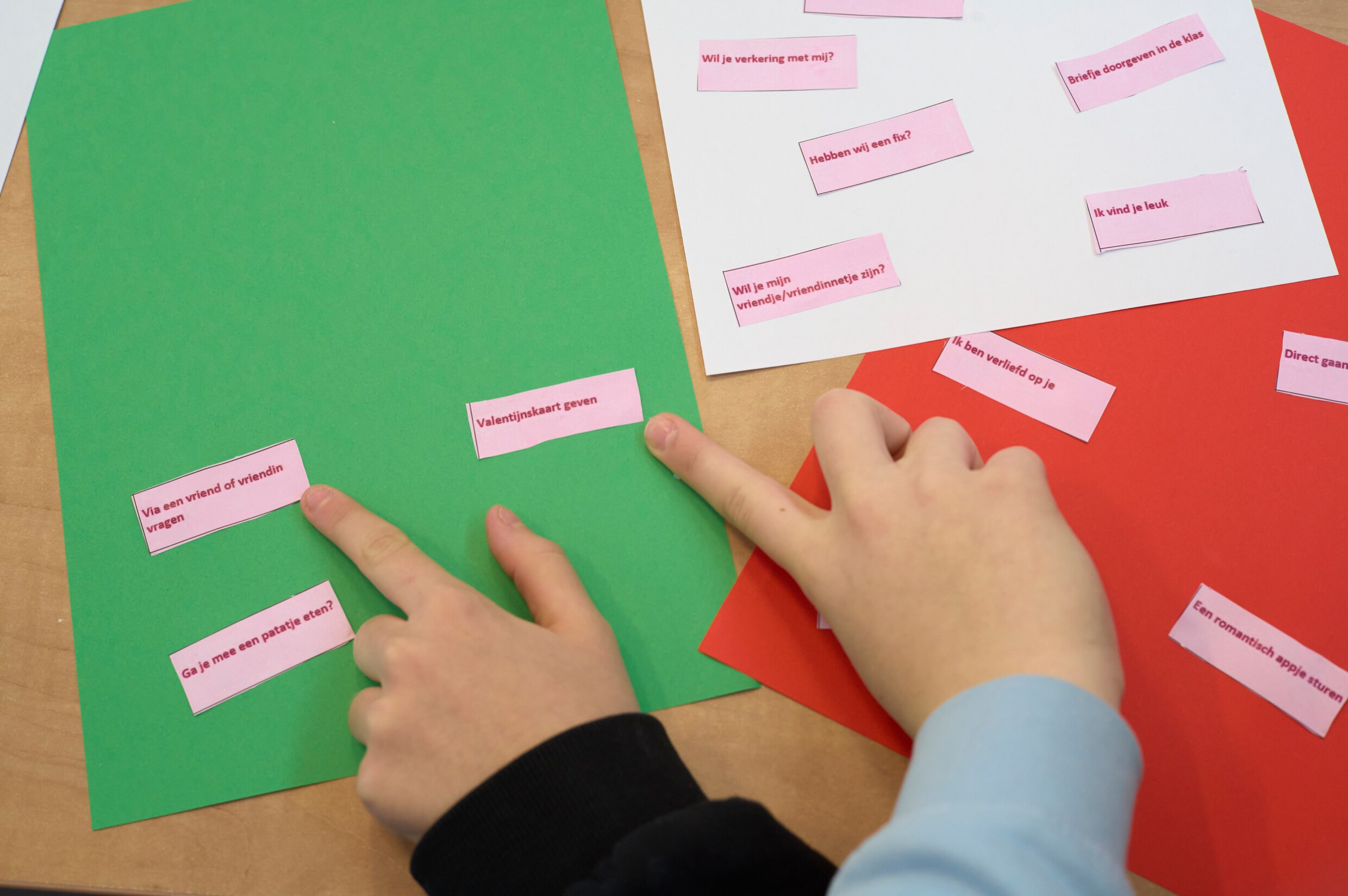 Hoe vraag je iemand het beste verkering? In Drachten zijn leerlingen er ...