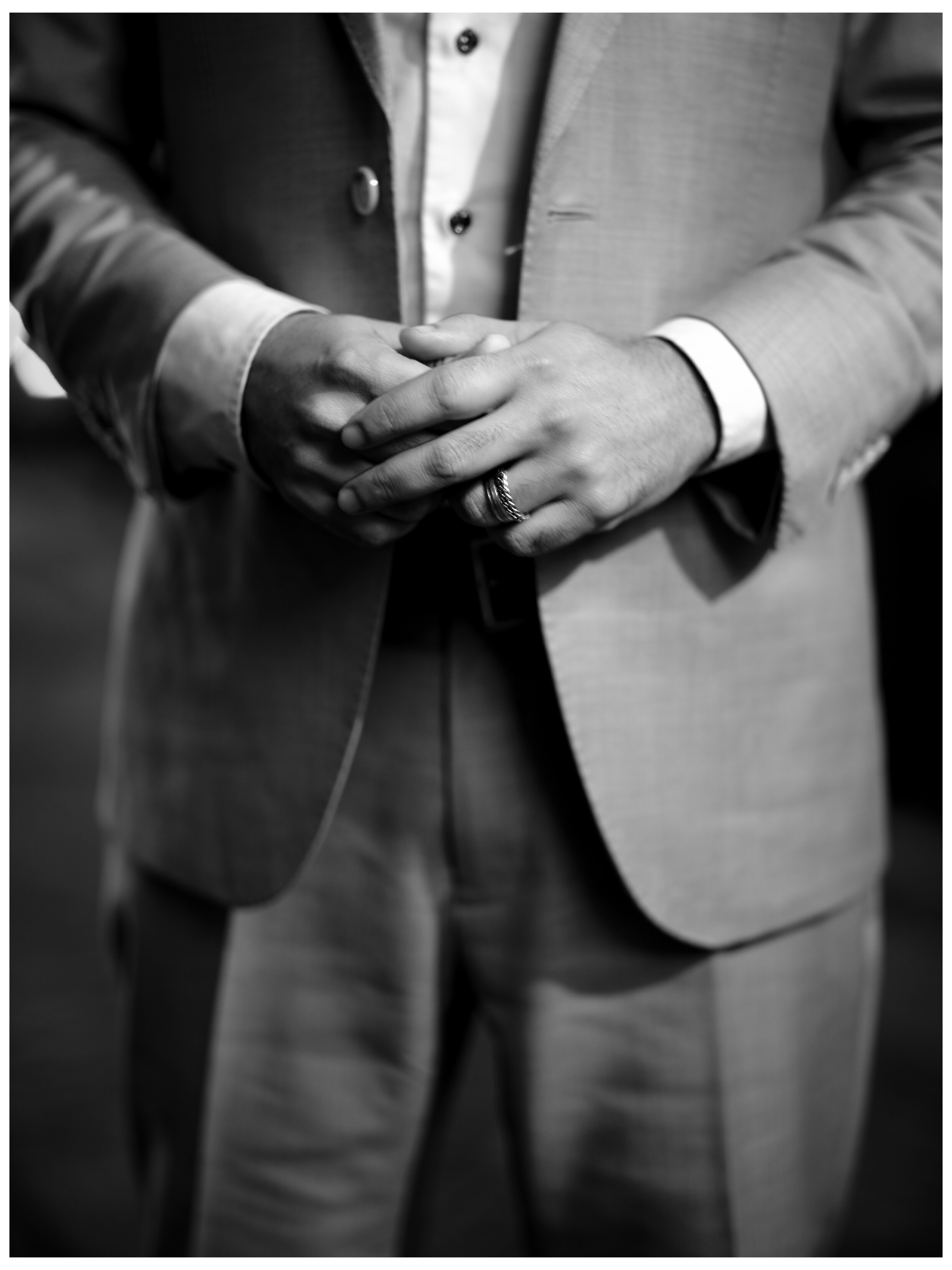 Ombudsman Munish Ramlal schiet burgers te hulp in zijn ‘Ombulance ...