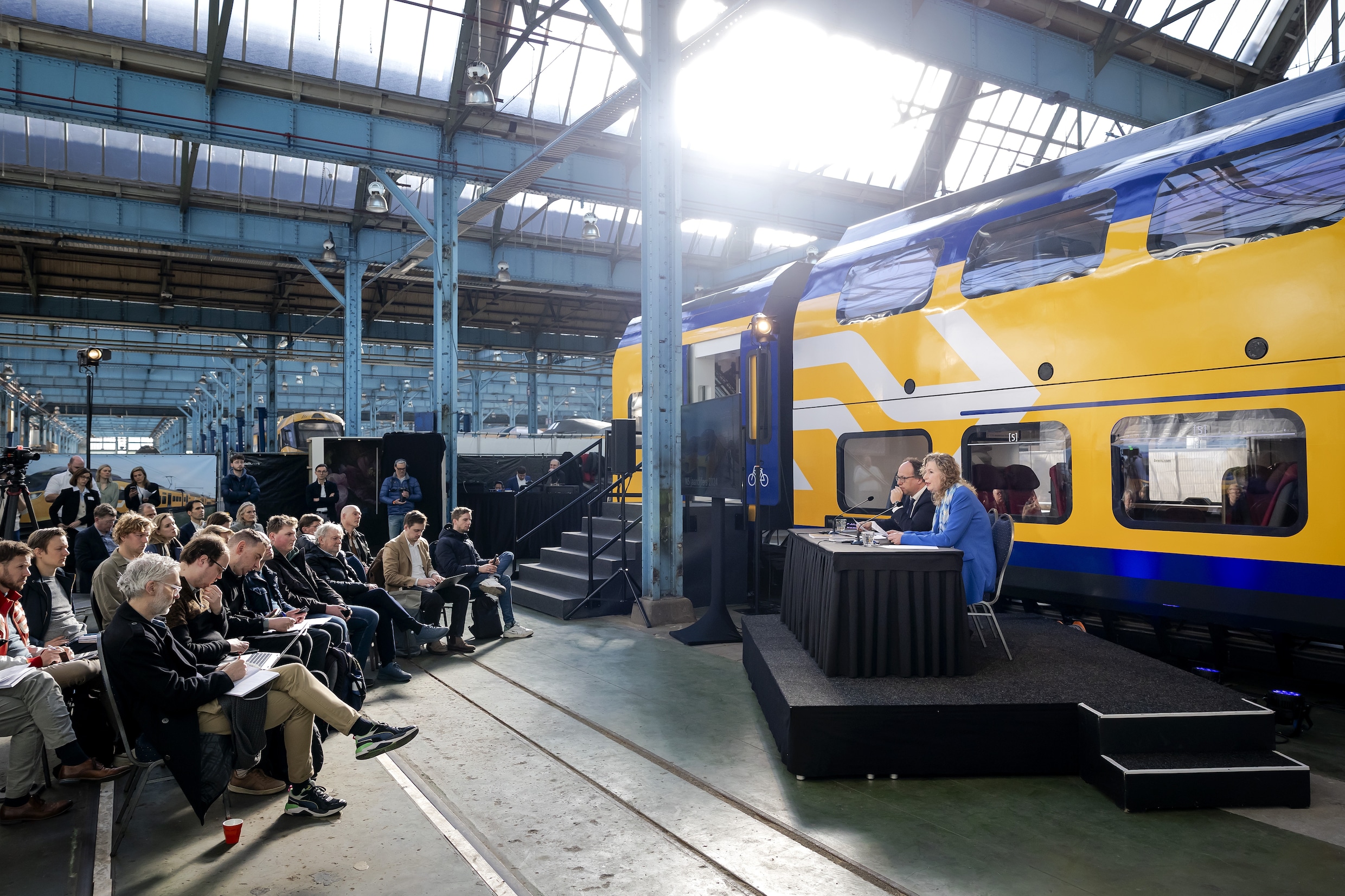 NS lijden voor het vijfde jaar op rij verlies: ‘We moeten meer ...