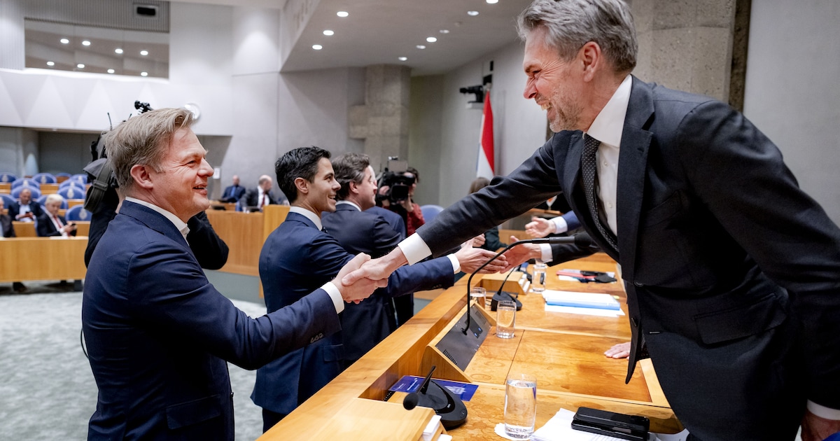 Angst voor een nieuwe eurocrisis deed Omtzigt tegen het Europese ...