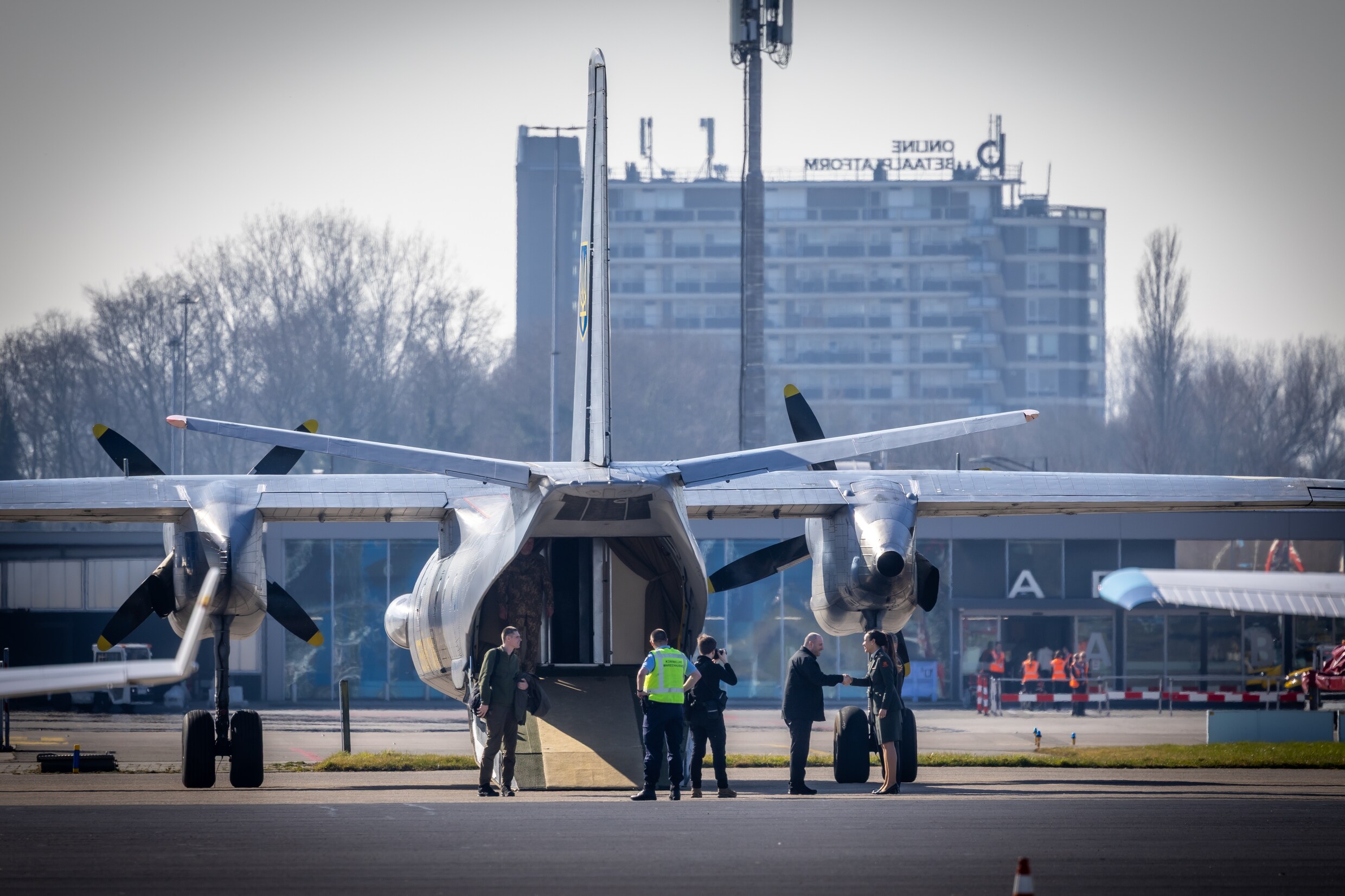 Live oorlog Oekraïne: Oekraïense minister van Defensie bezoekt ...