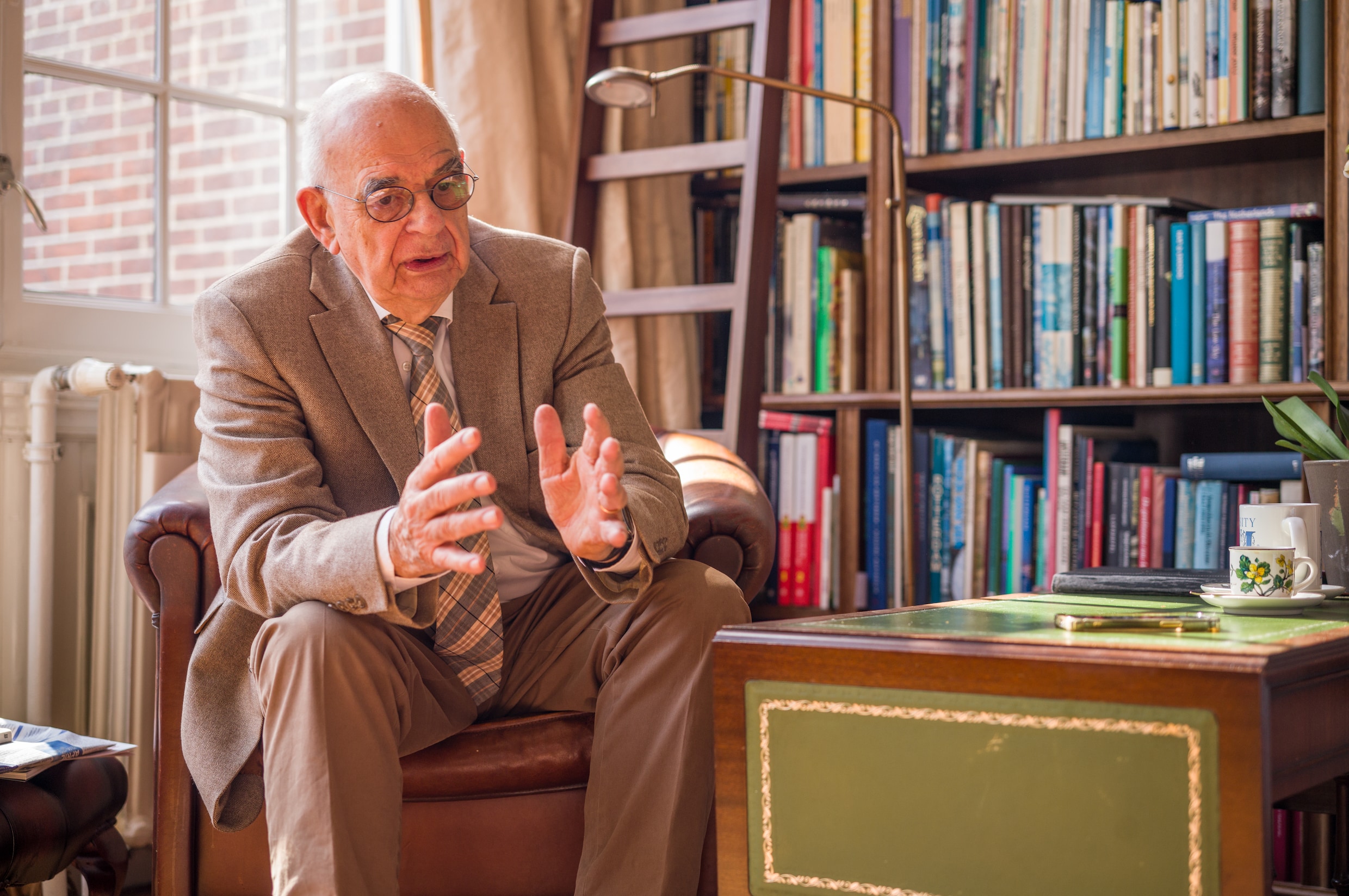 Honderd dagen Trump zorgen voor instabiliteit wereldwijd | Trouw