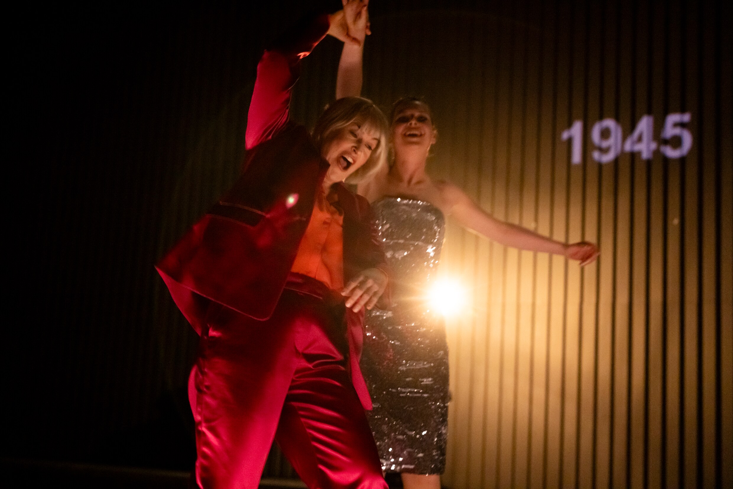 Opera ‘We Are The Lucky Ones’ laat zien hoe babyboomers op hun leven ...