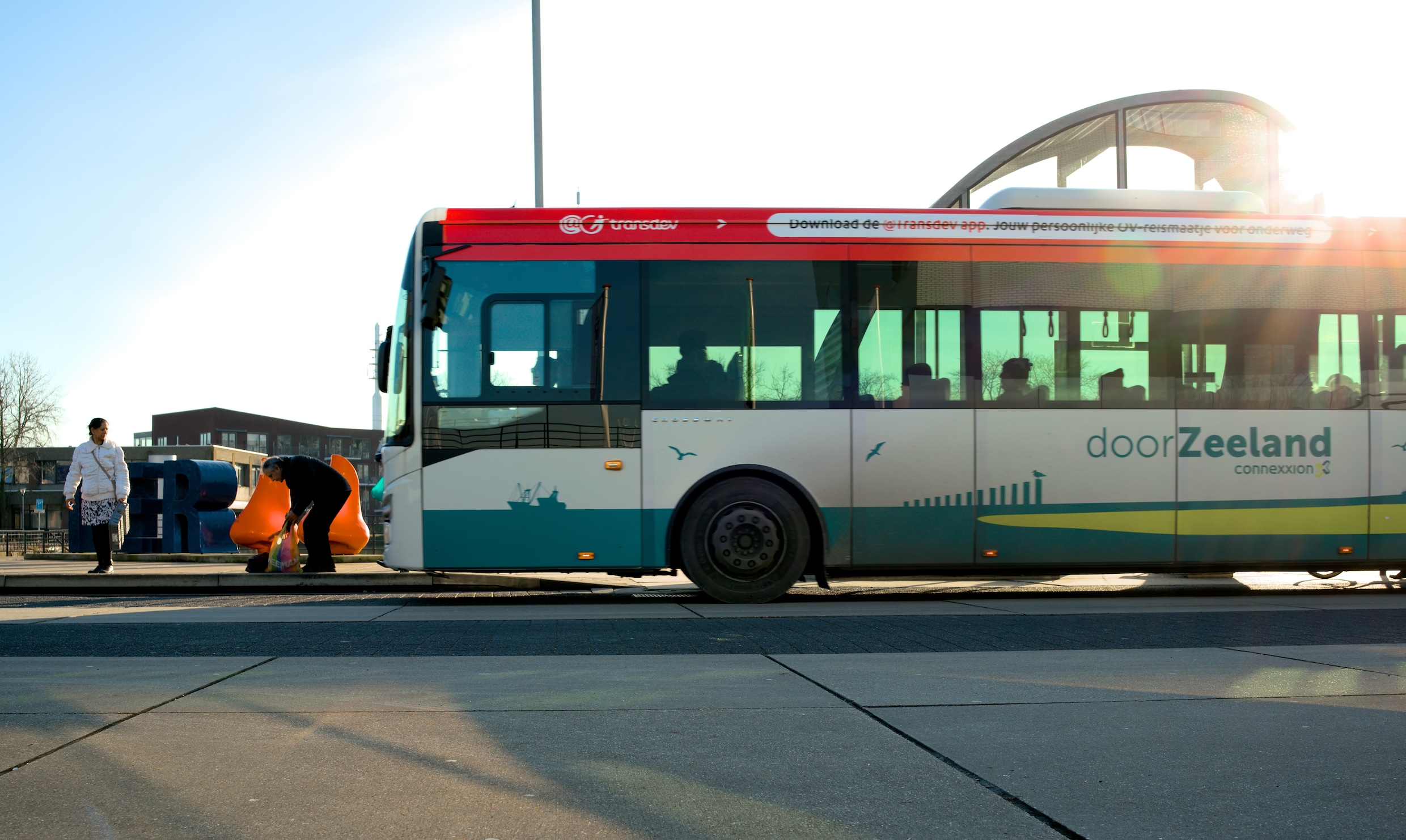 In delen van Zeeland komt de bus als je erom vraagt | Trouw