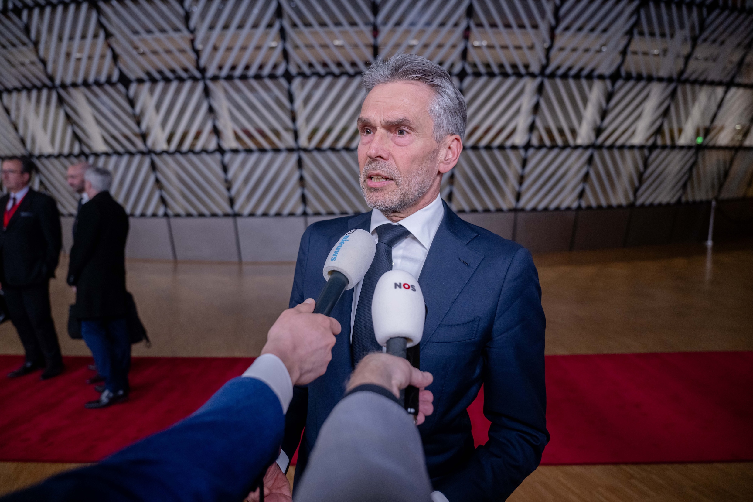 Schoof: Nederlandse defensie-investeringen EU aan bod bij Voorjaarsnota ...