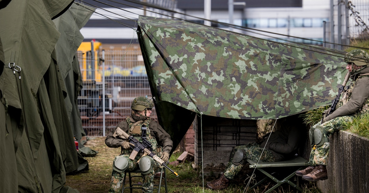Burgers krijgen militaire basistraining van Defensie. ‘Het is ...
