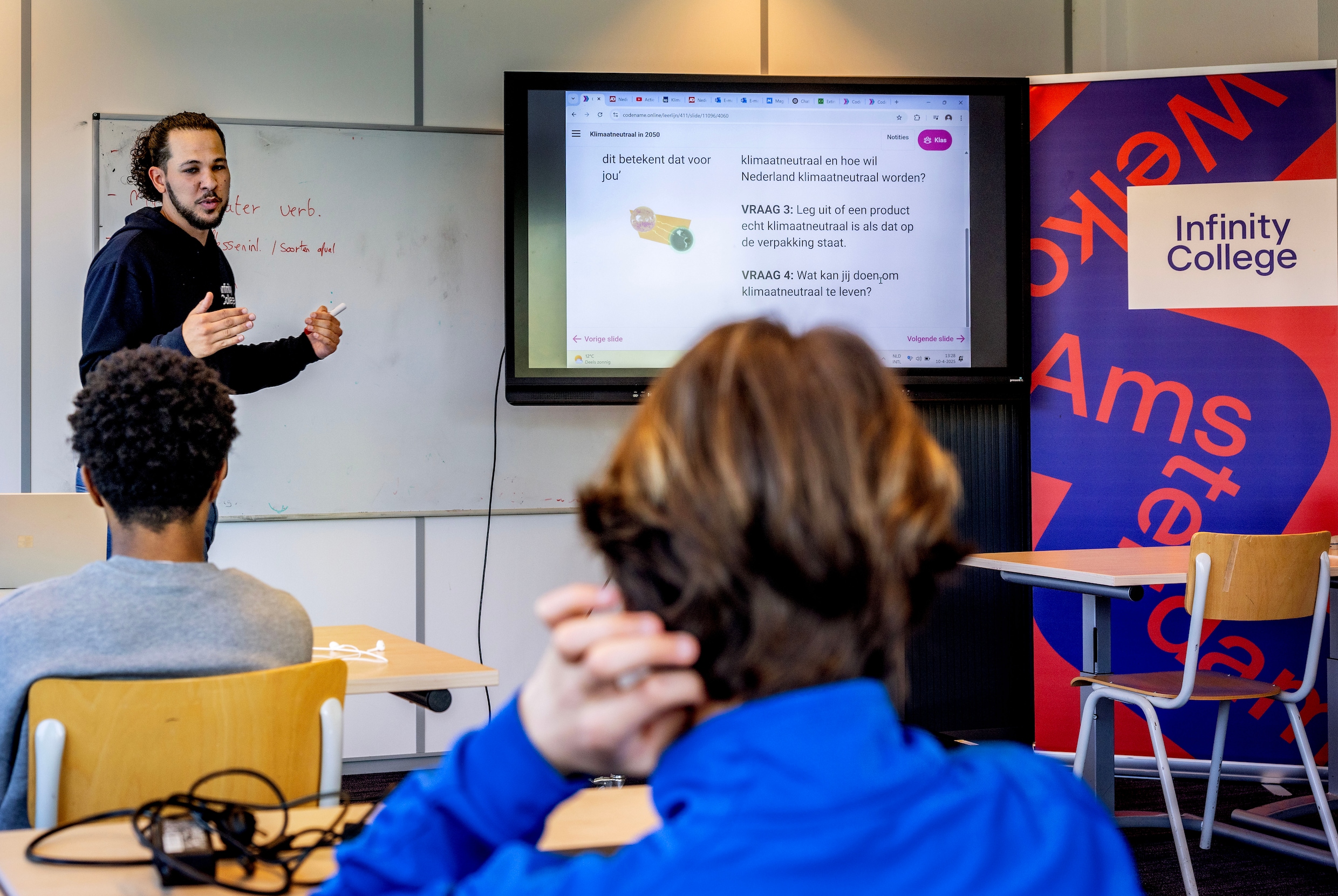 Het Infinity College in Diemen kreeg een onvoldoende voor ...