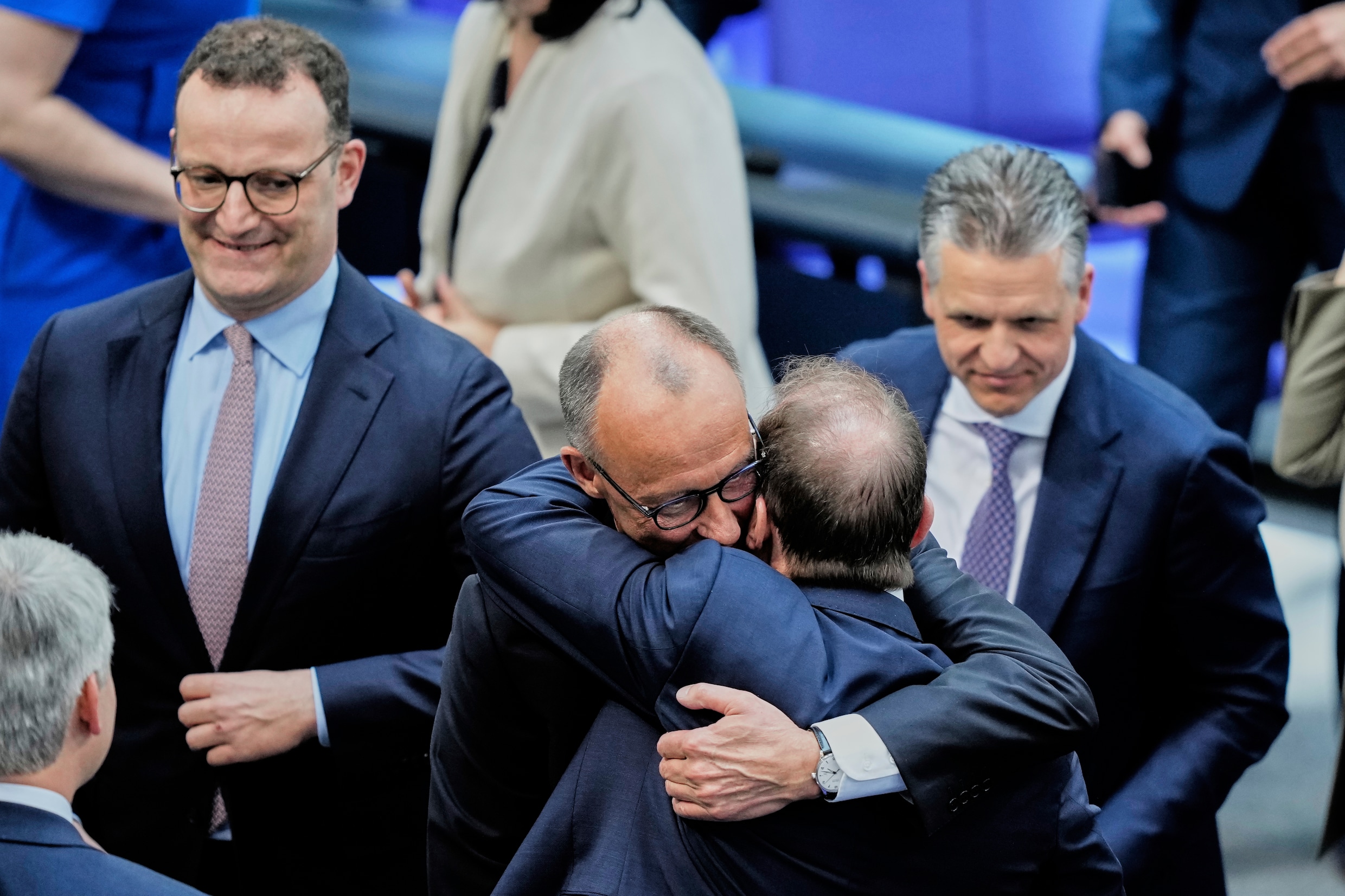 Kanselier Friedrich Merz maakt valse start met gênant verlies in ...