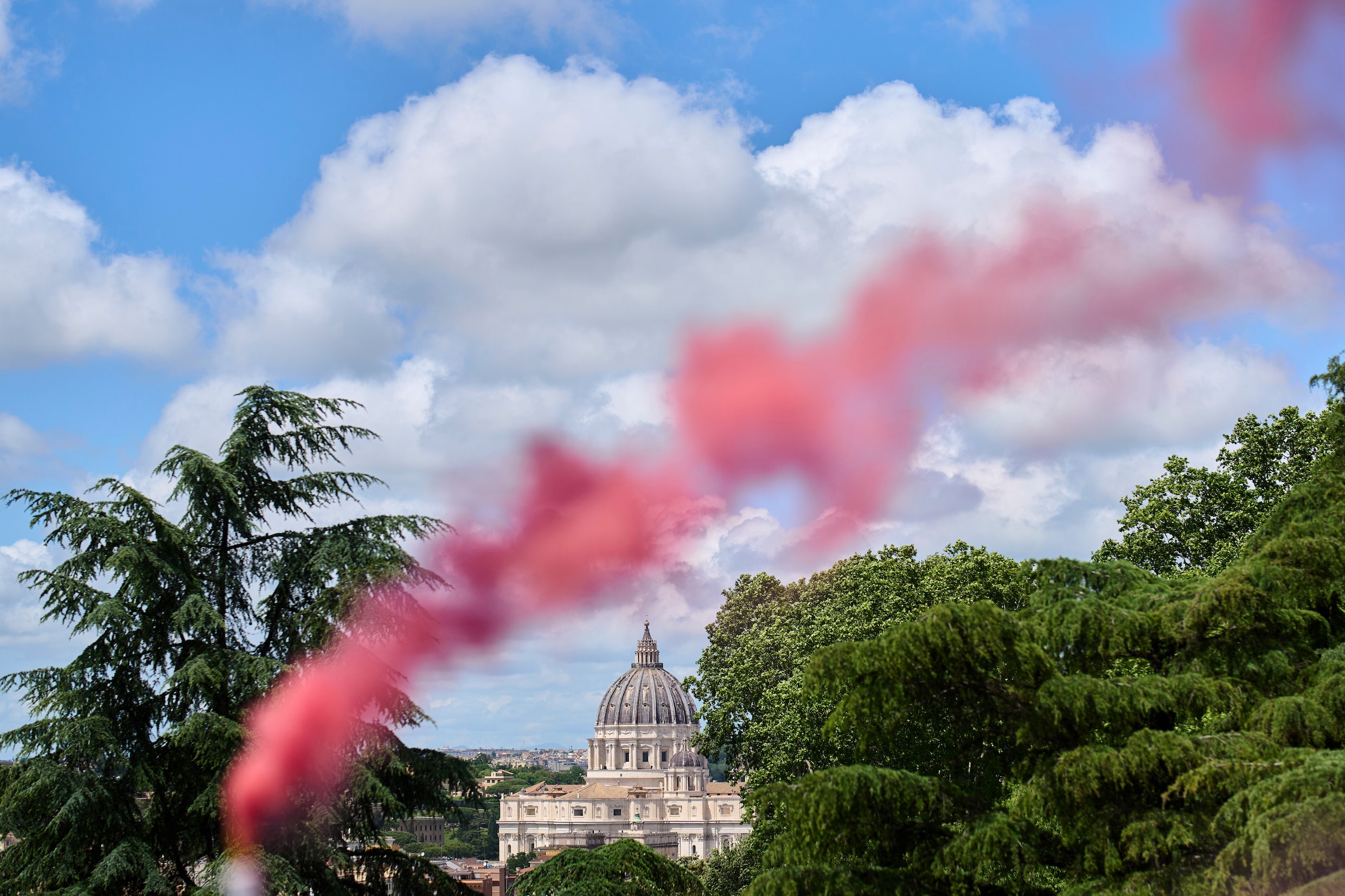 Liveblog paus Leo XIV: Vicepresident VS Vance spreekt nieuwe paus Leo ...