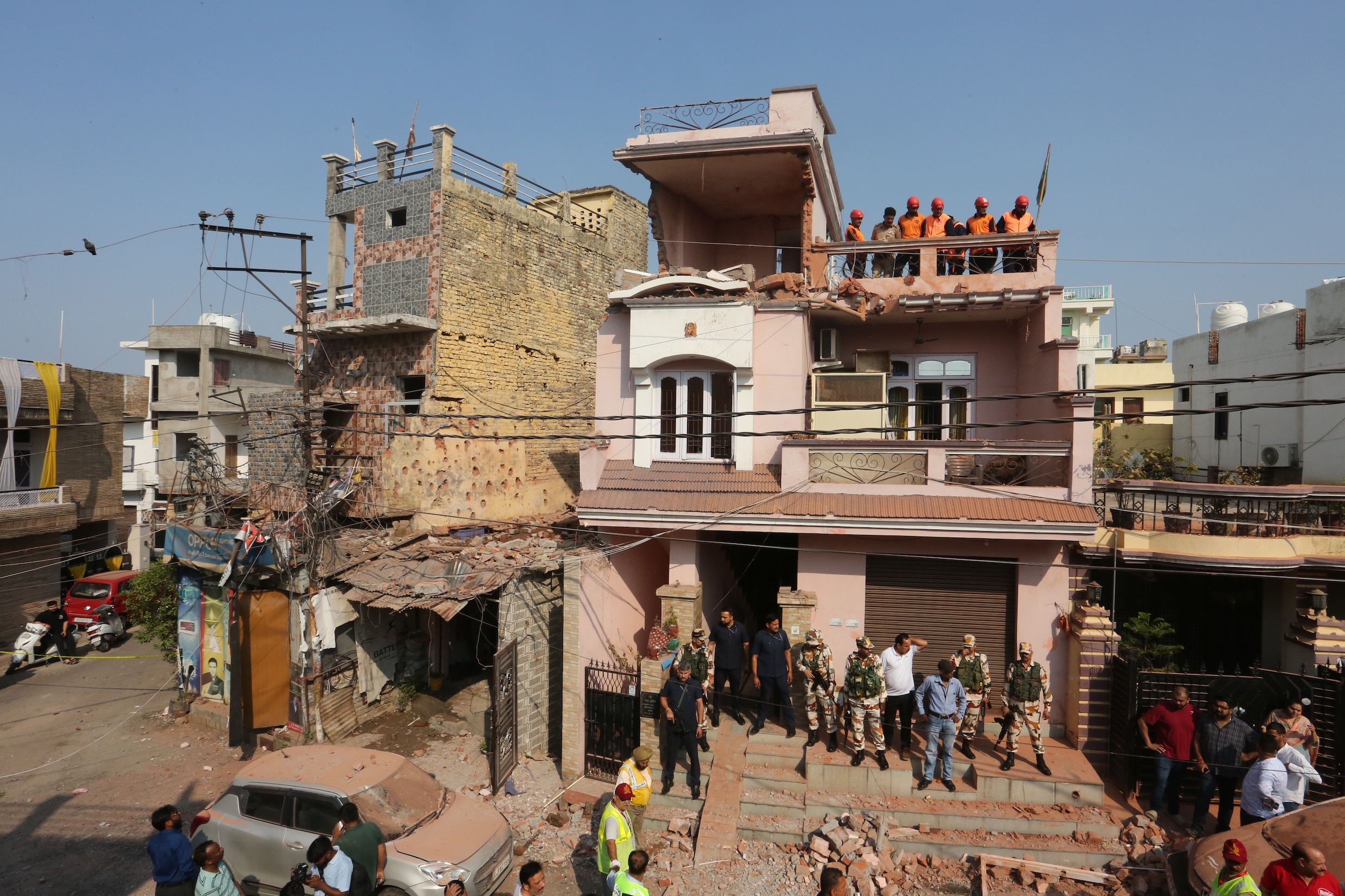 Live India en Pakistan: Pakistan: Leger India meldt nieuwe gevechten ...