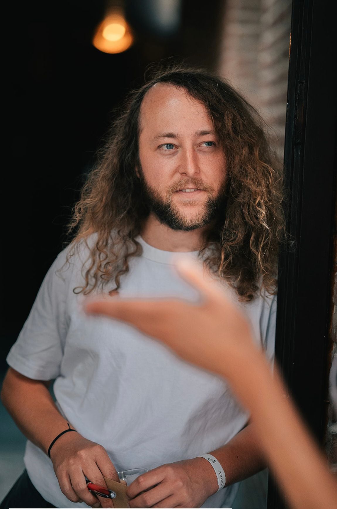 AI kan veel, toch waarschuwt filosoof Daan Kenis voor de kwalijke ...