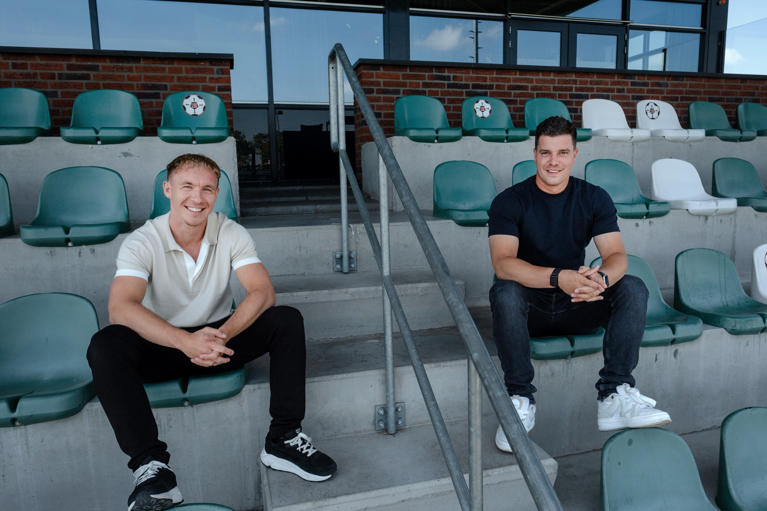 Pas na hun hartstilstand kwamen de emoties los bij Bas van Loon en ...