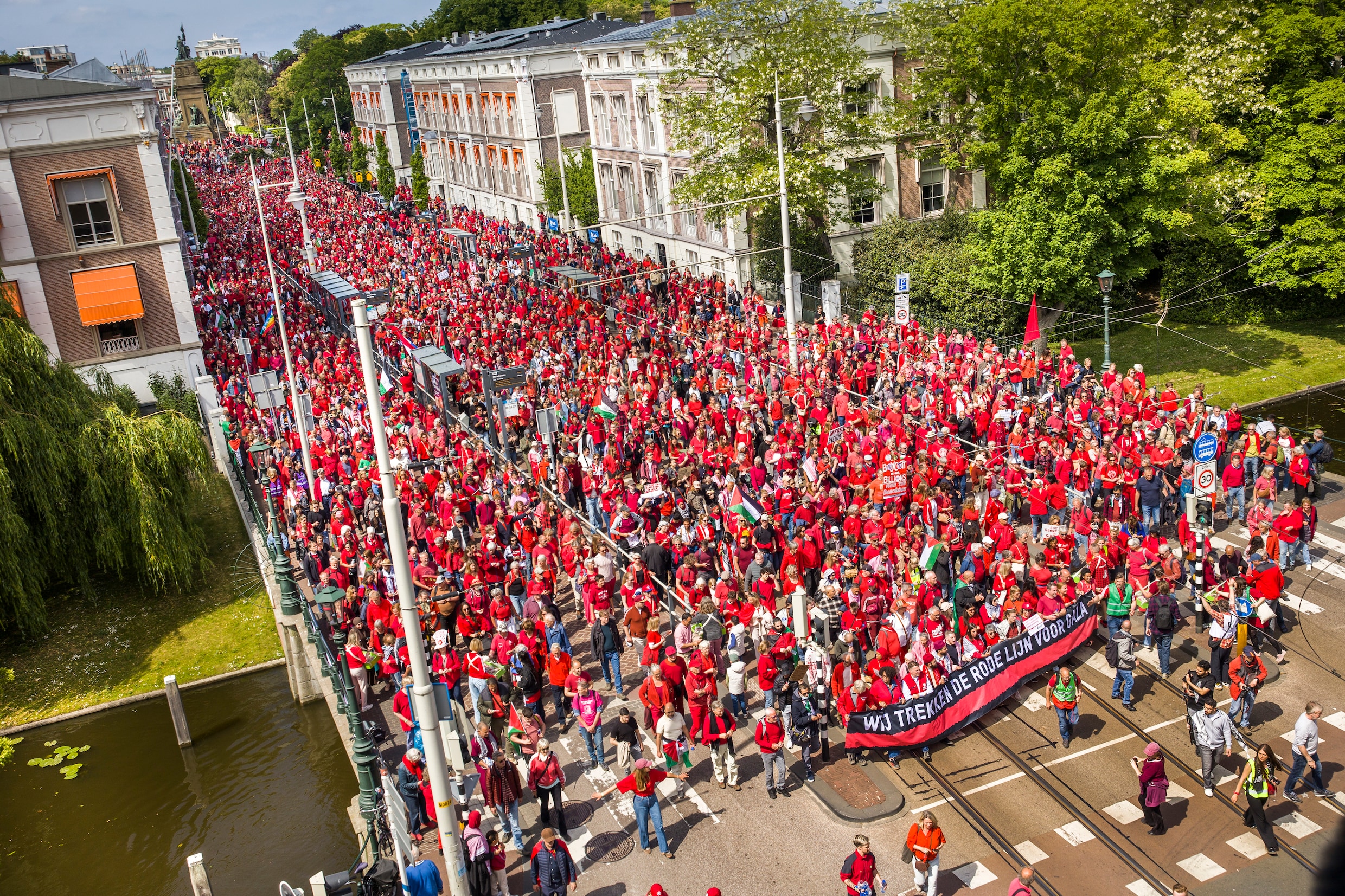 Live Midden-Oosten: Hulpdiensten melden opnieuw doden bij voedselpunt ...