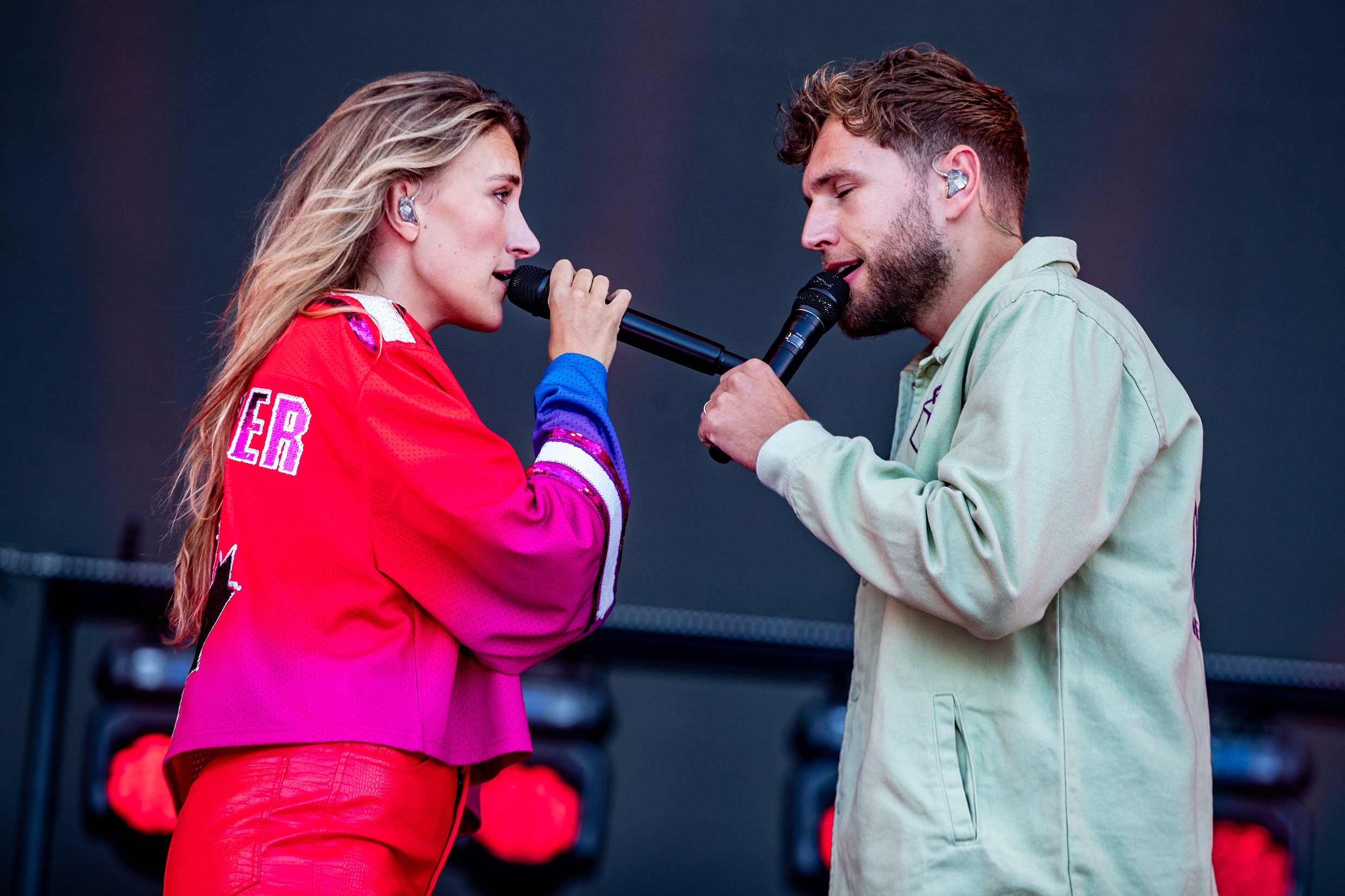 Suzan & Freek hervatten optredens ondanks ziekte Freek | Trouw