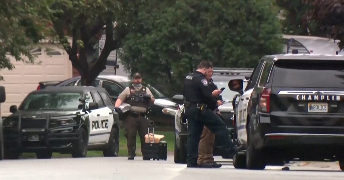 Doden bij aanslagen op Democratische politici in Minnesota, verdachte nog voortvluchtig | Trouw