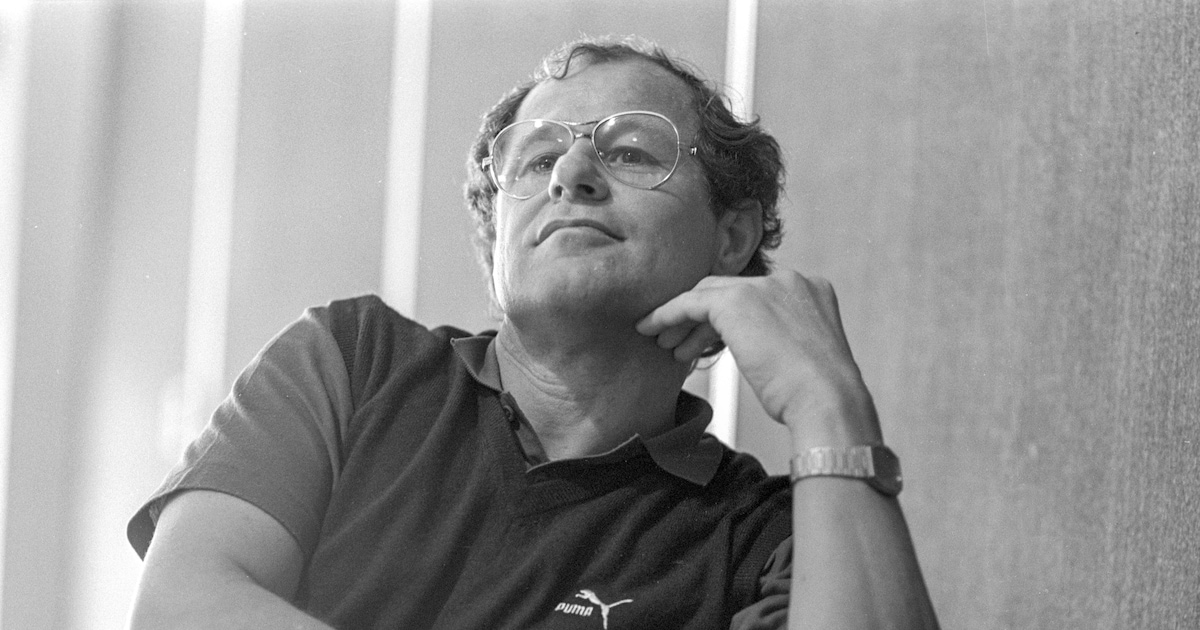 Rinus Israël (1942-2025): bikkelhard, cynisch, maar bovenal een begaafd ...