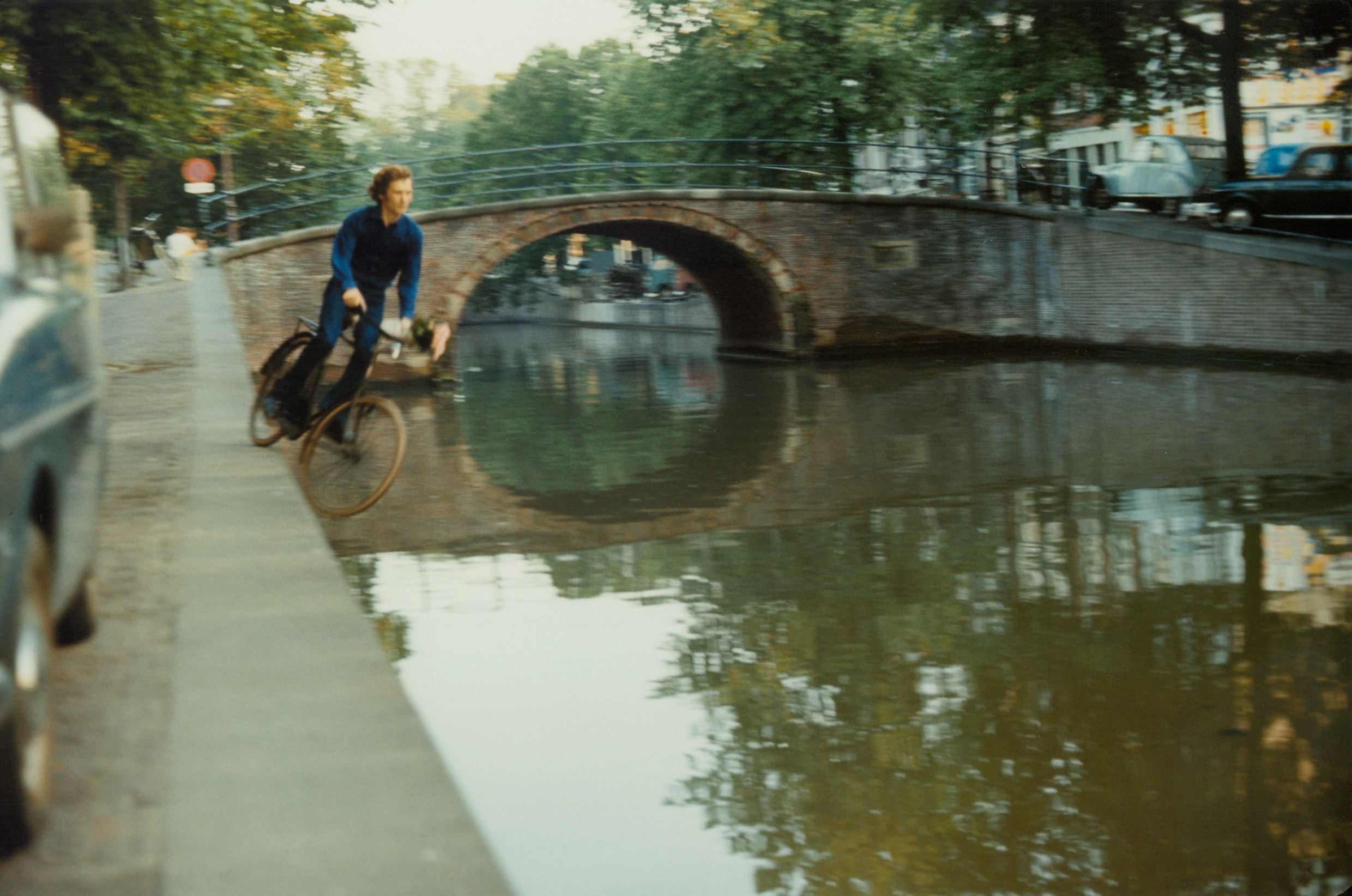 De mysterieuze verdwijning van Bas Jan Ader blijft kunstenaars ...