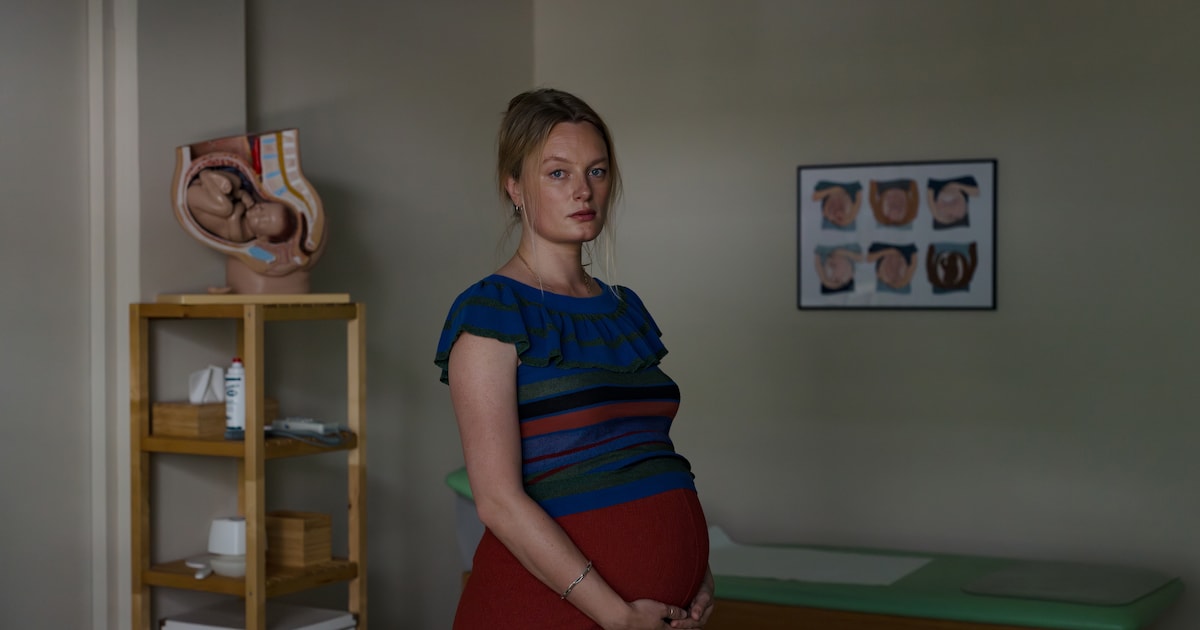 Vroedvrouw Rodante van der Waal: ‘Binnen de geboortezorg is ...