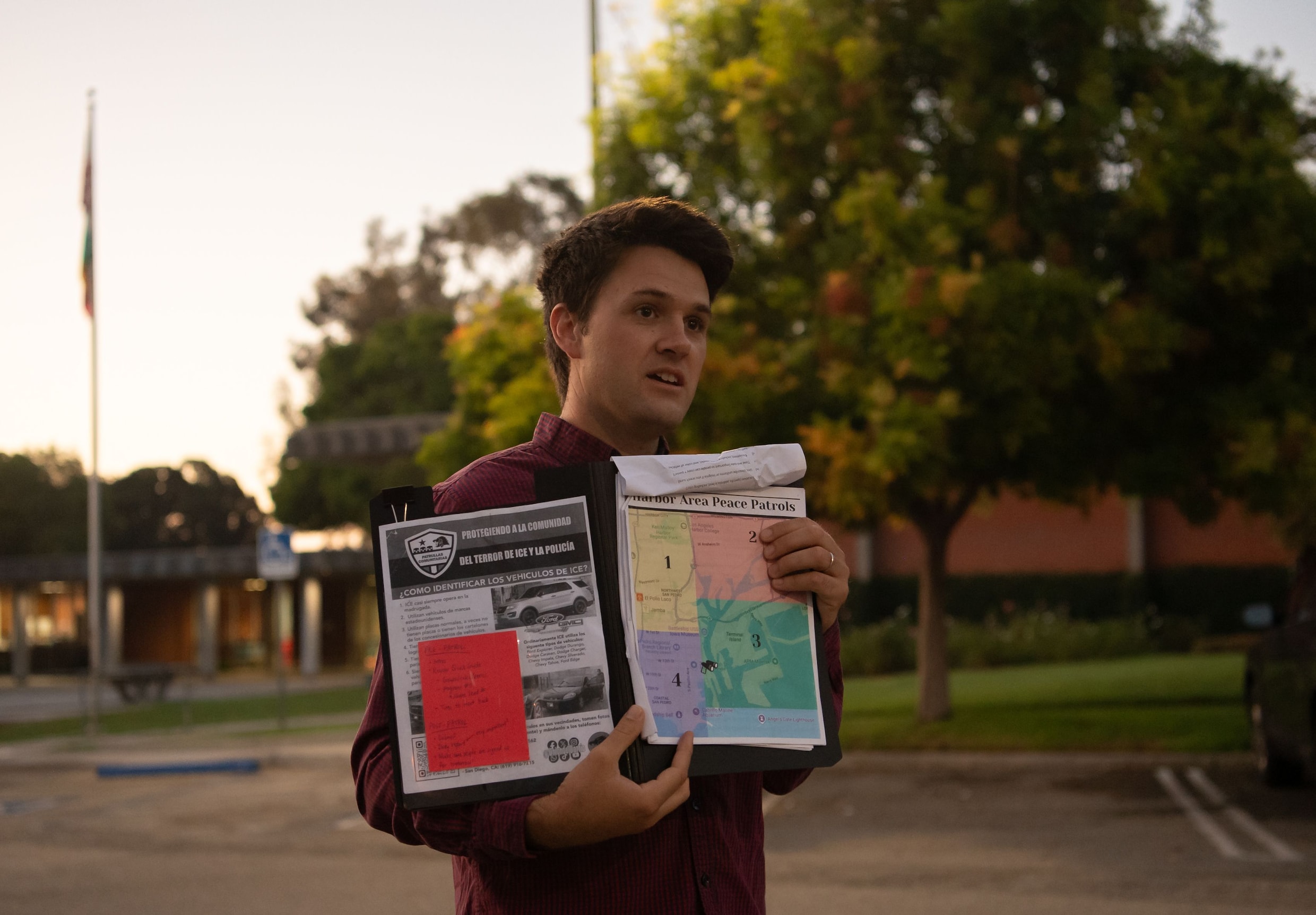 Deze burgerwacht houdt in Los Angeles de ogen op Ice: ‘Ze vormen een ...