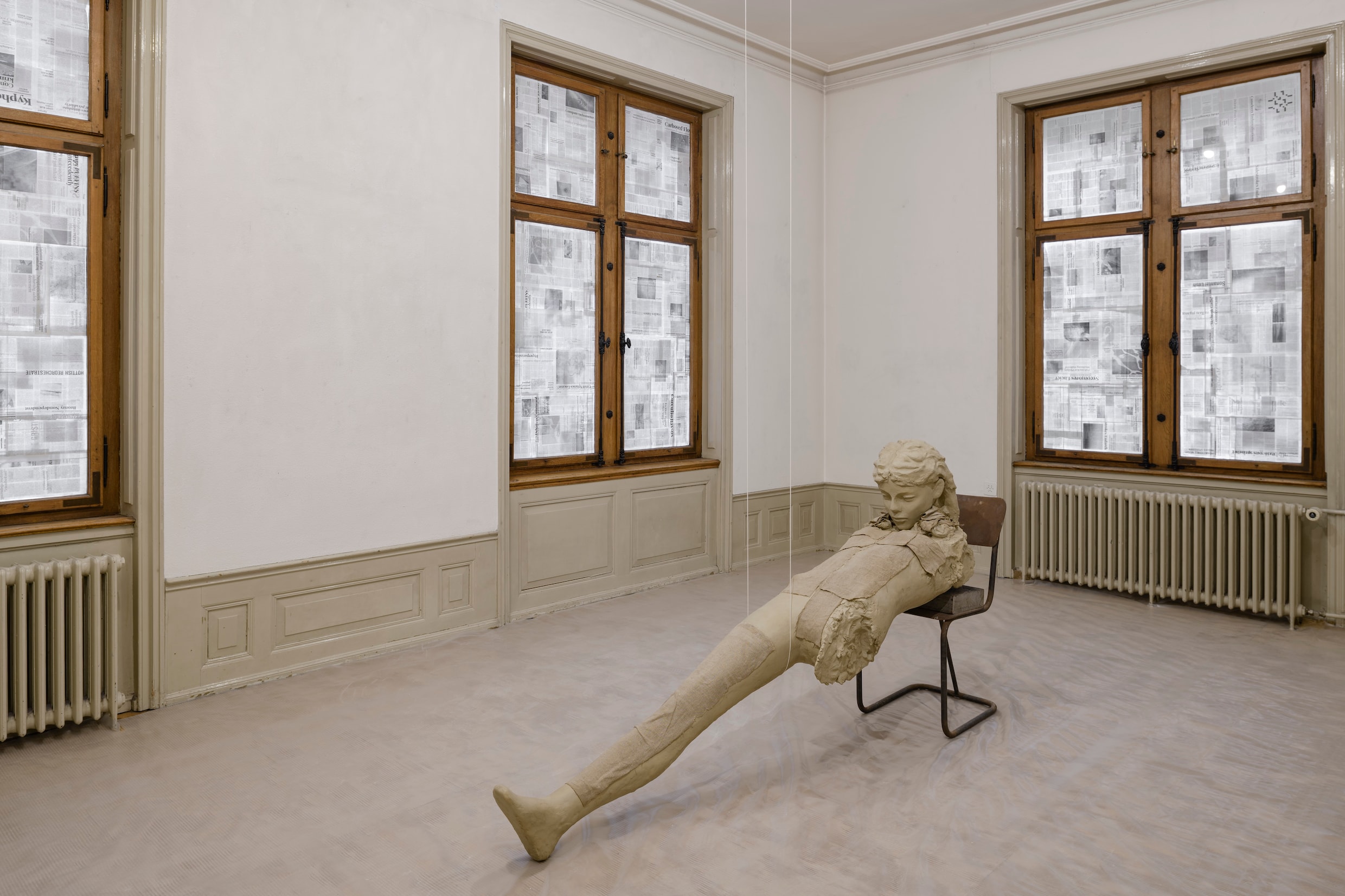 In Museum Voorlinden ga je op reis door het brein van kunstenaar Mark Manders | Trouw