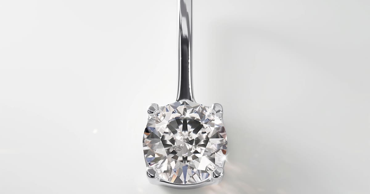 Volgens de juwelier is de labdiamant van Zeeman slecht voor het imago ...