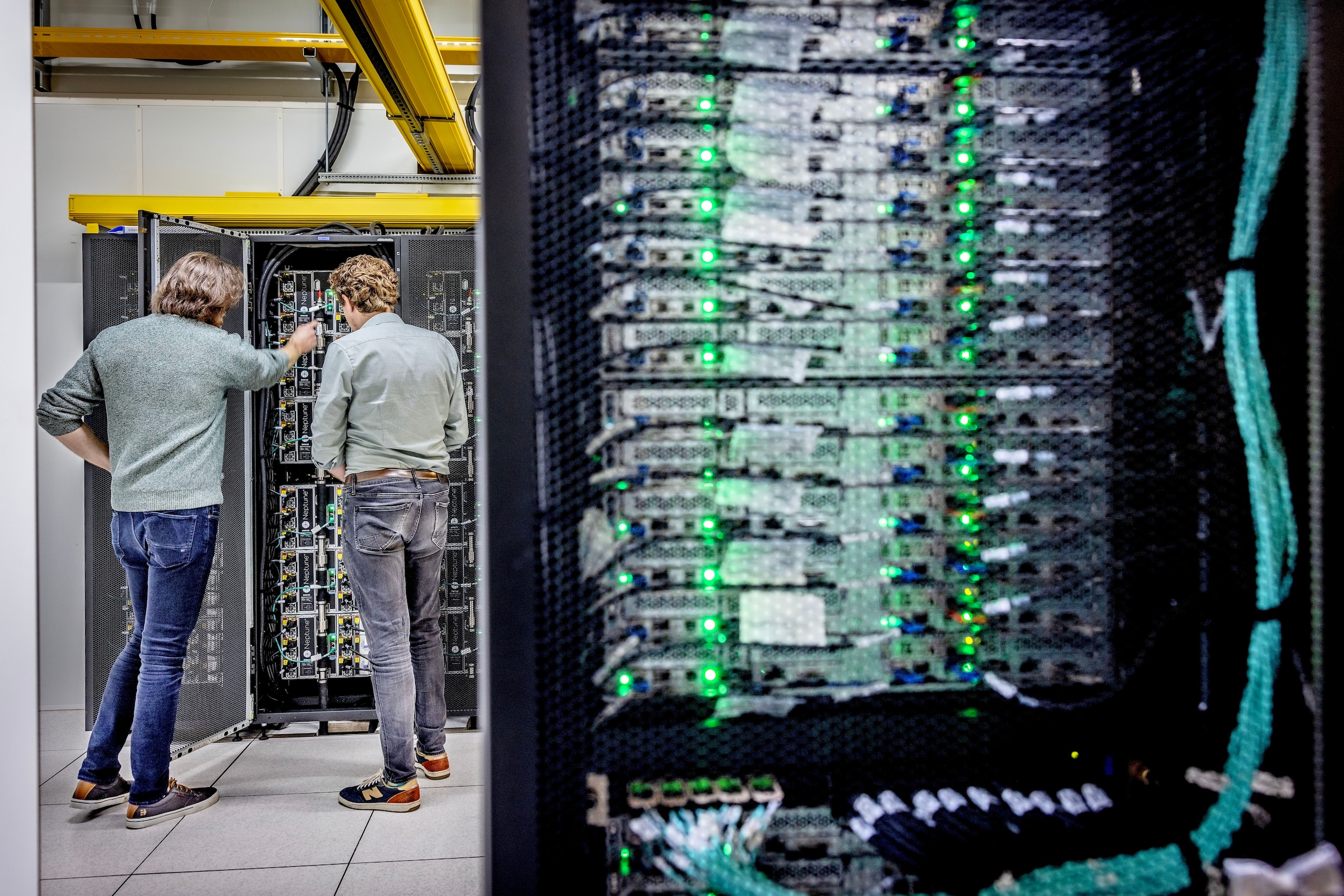 Ondermaatse Nederlandse supercomputers jagen wetenschappers de grens ...