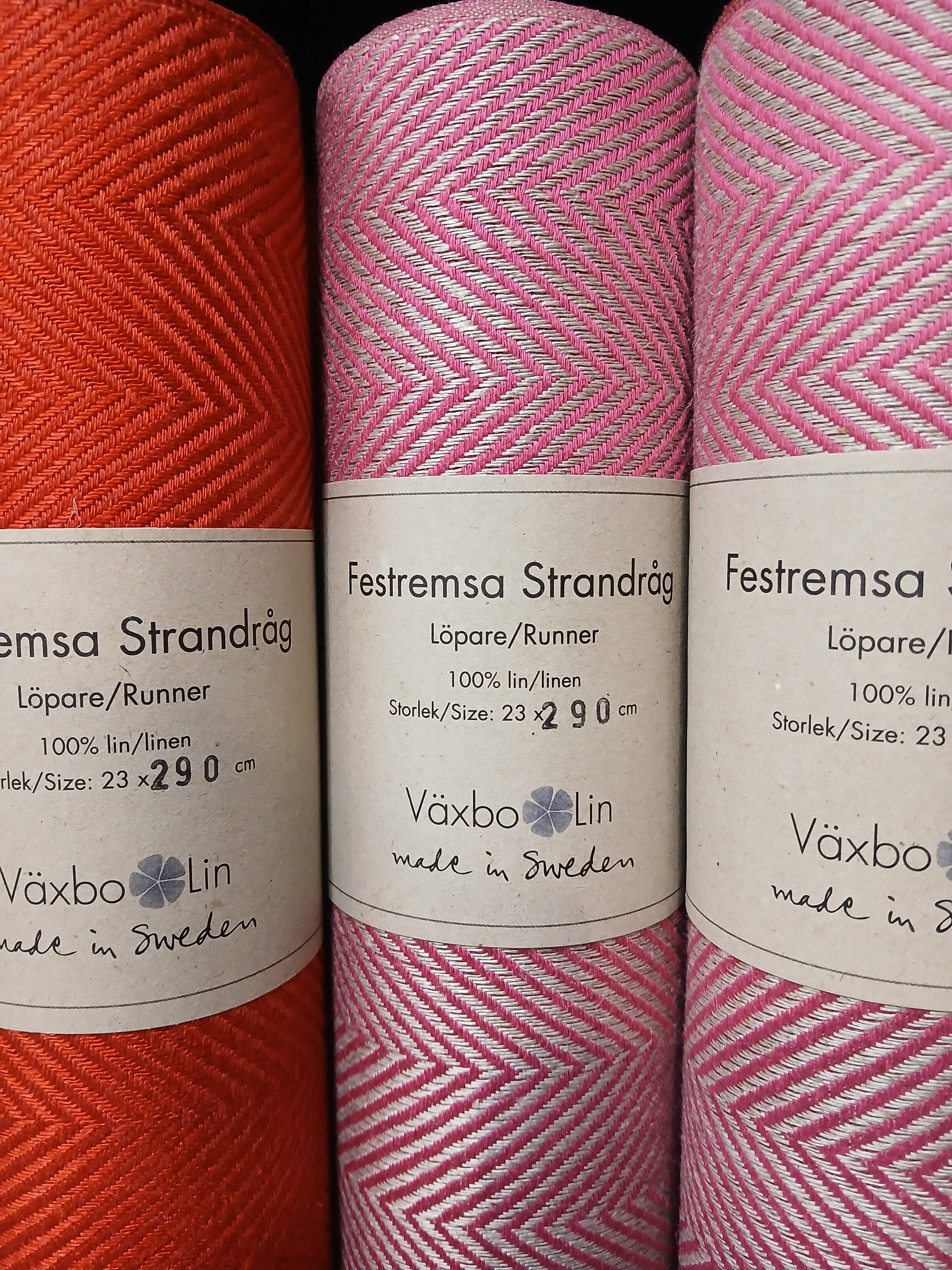 Welkom in Hälsingland, waar menig boerderij van binnen een pronkstuk is ...