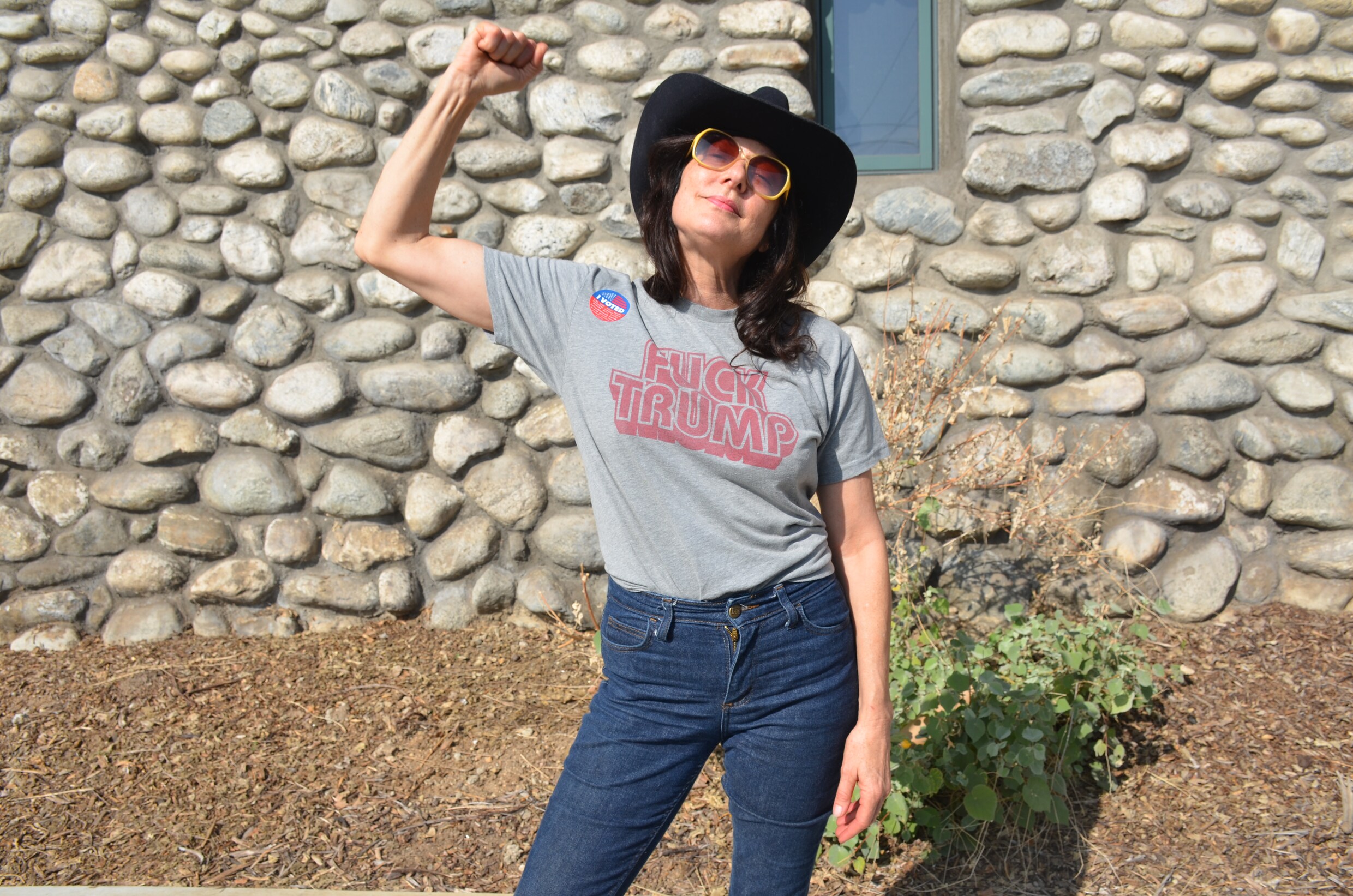 Californië opent aanval op Trump en stemt in met herindeling ...