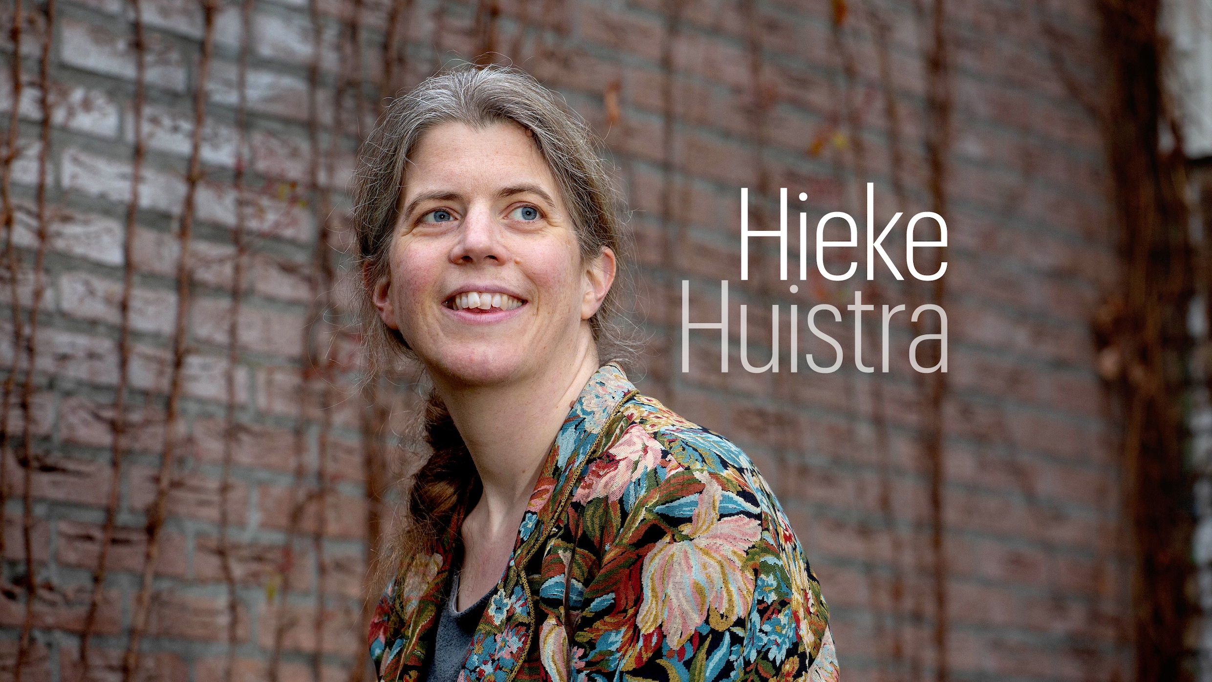 Hoe oud Sinterklaas dit jaar wordt? Zegt u het maar | Trouw