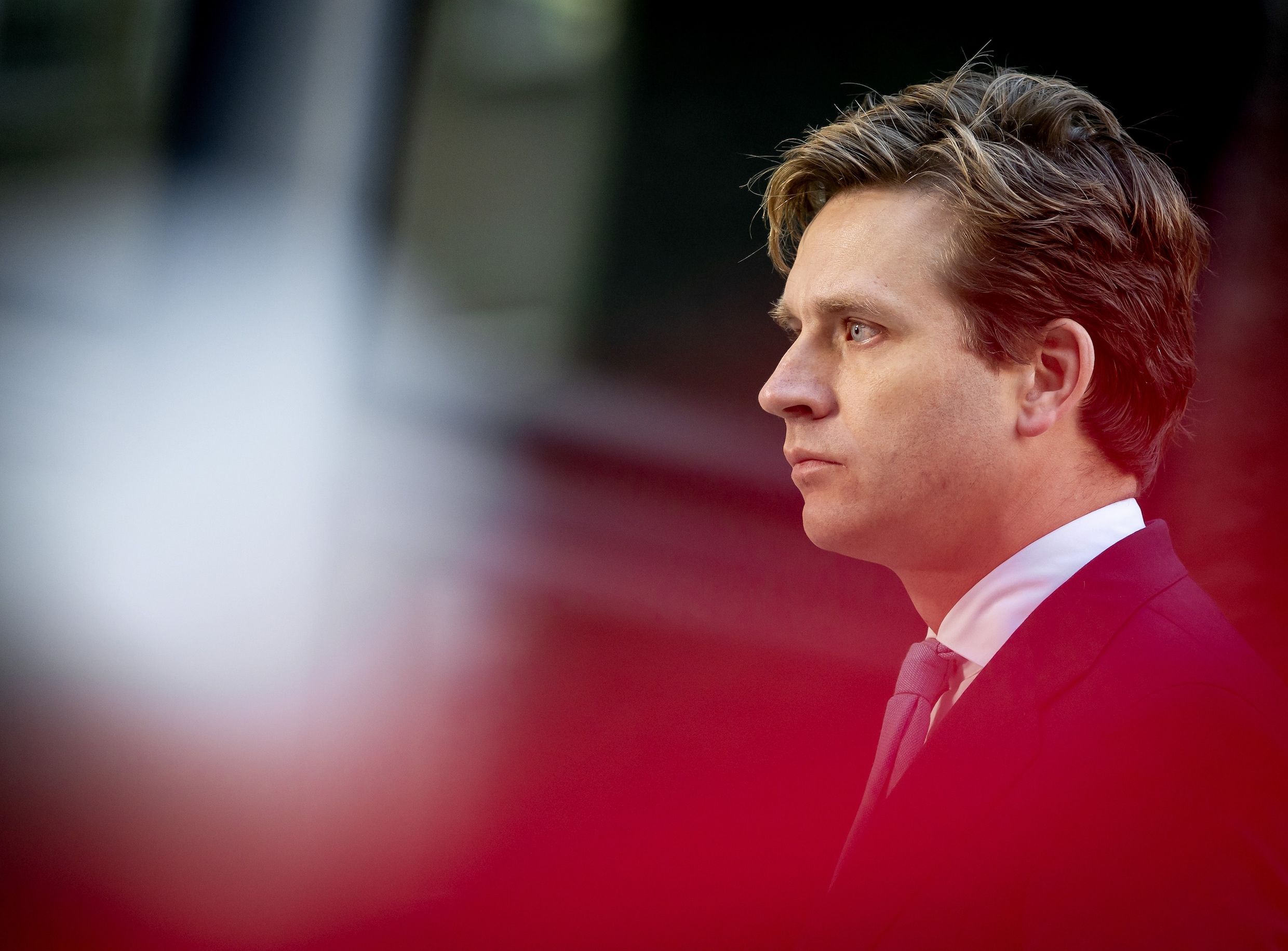 ‘Vincent wil winnen’, maar Karremans’ handelen met Nexperia leidt tot ...