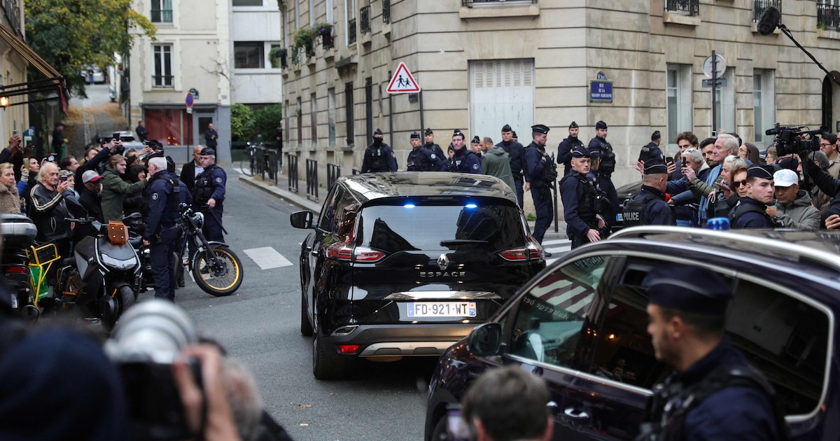 Nicolas Sarkozy voorlopig op vrije voeten | Trouw