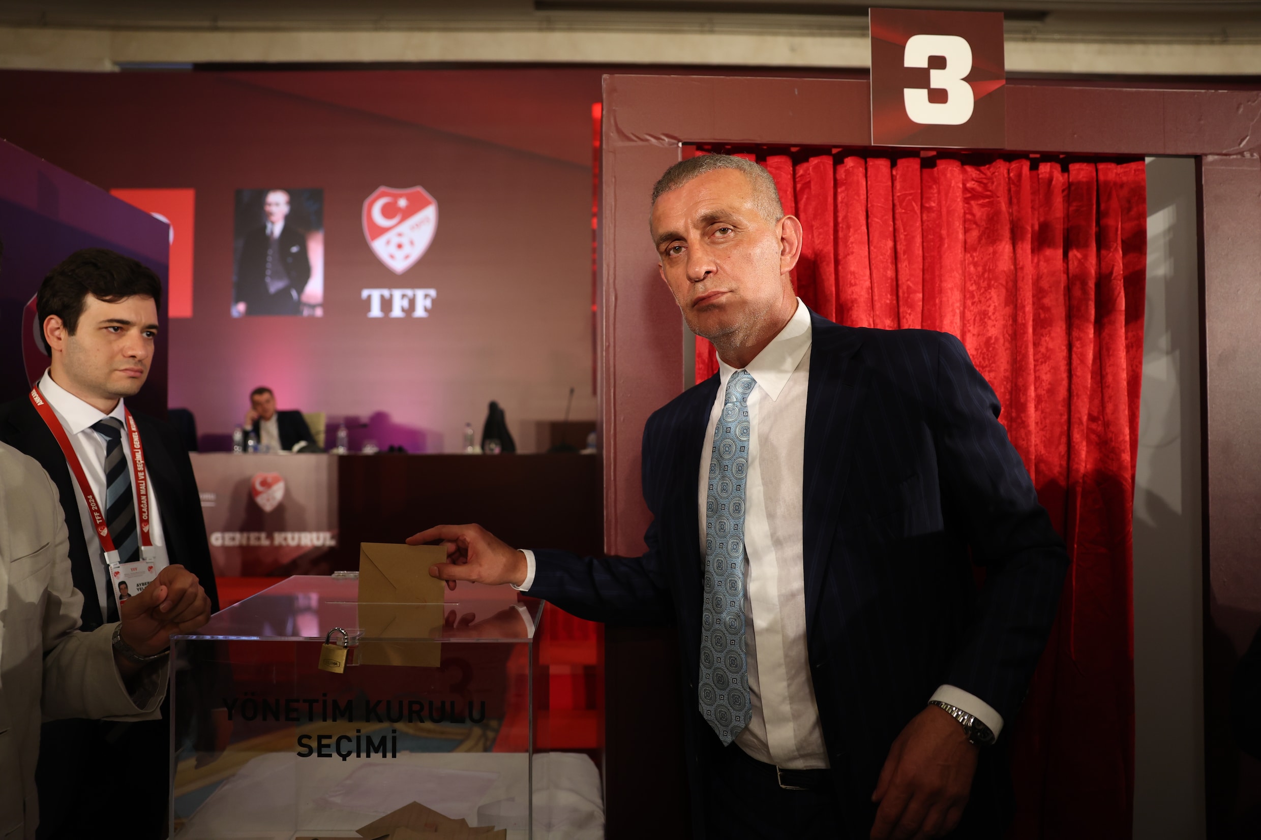 Hele elftallen geschorst door groot gokschandaal in het Turkse voetbal ...