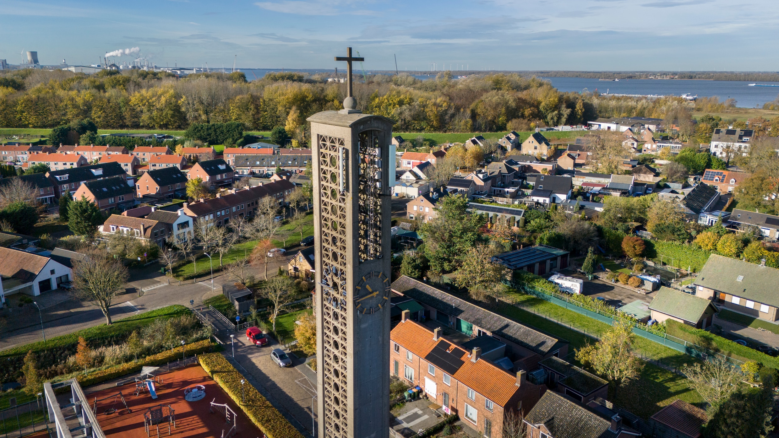 Na duizend jaar komt er een einde aan Moerdijk. ‘De emoties zitten hoog ...