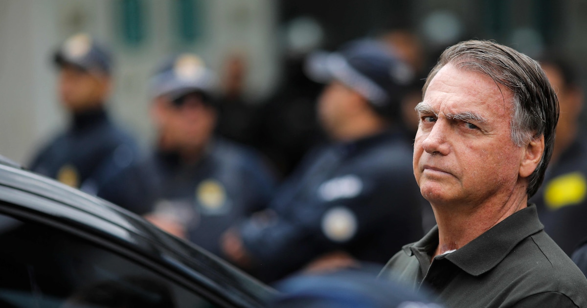 Braziliaanse oud-president Bolsonaro opgepakt | Trouw