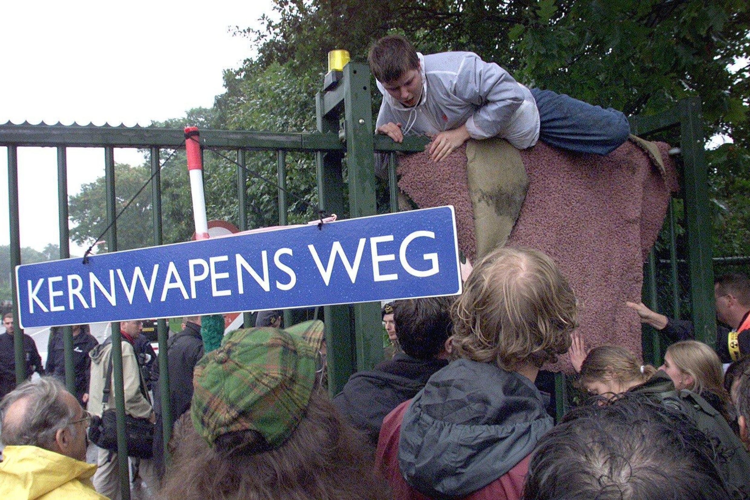 Ko Colijn: In tijden van conflict kunnen de atoombommen in Volkel ons ...