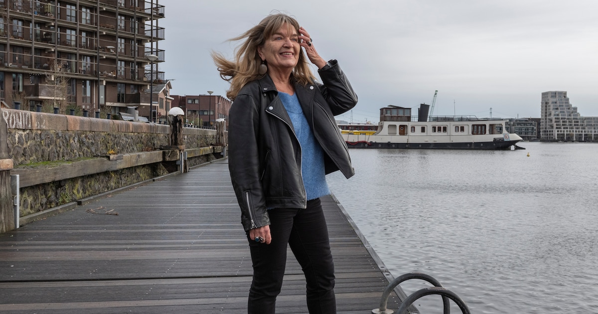 Amsterdamse flapuit Netty (68) zoekt een lief vriendje die zijn eigen ...