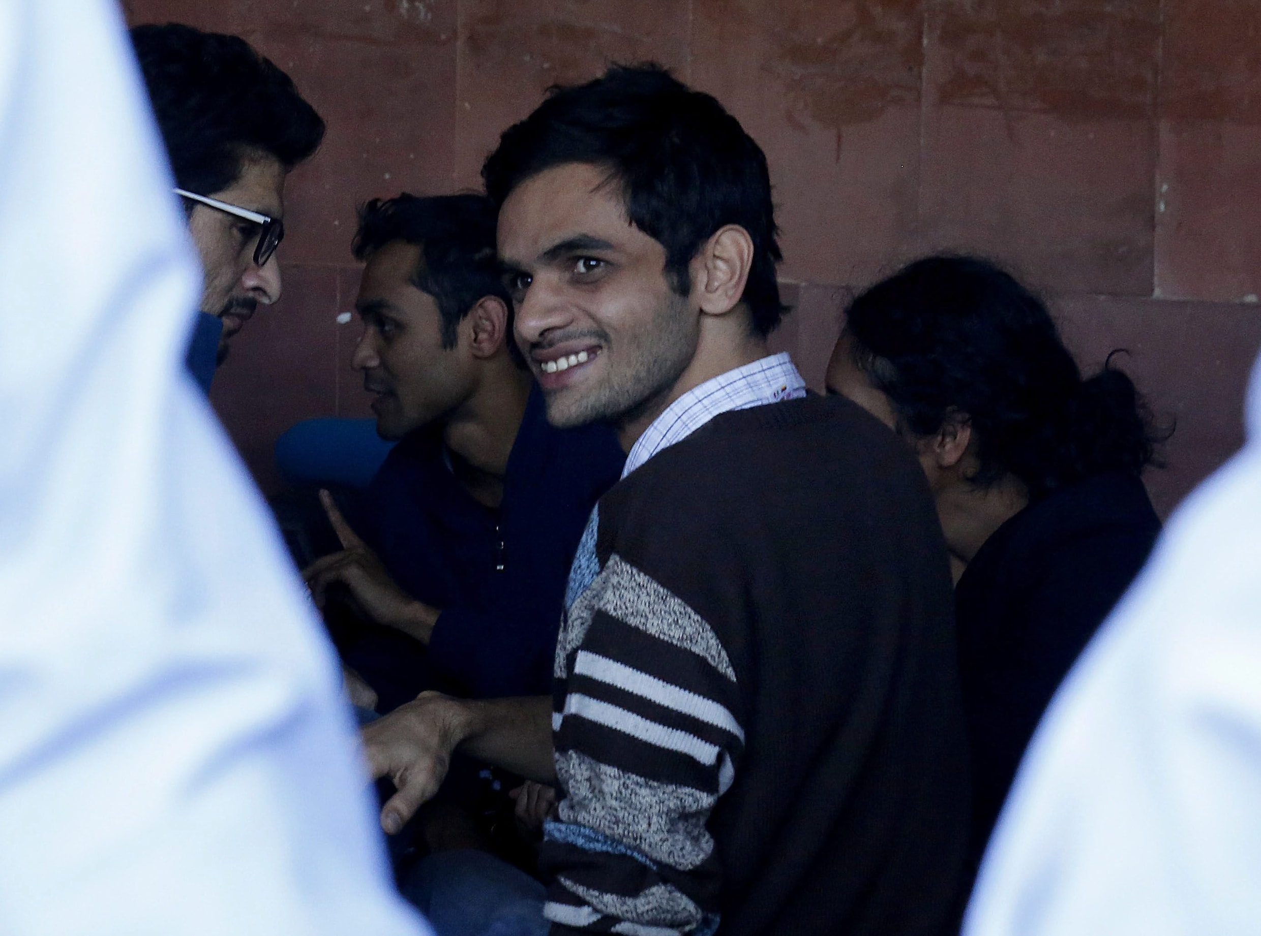 Ruim vijf jaar vast zonder proces: India laat activisten als Umar ...