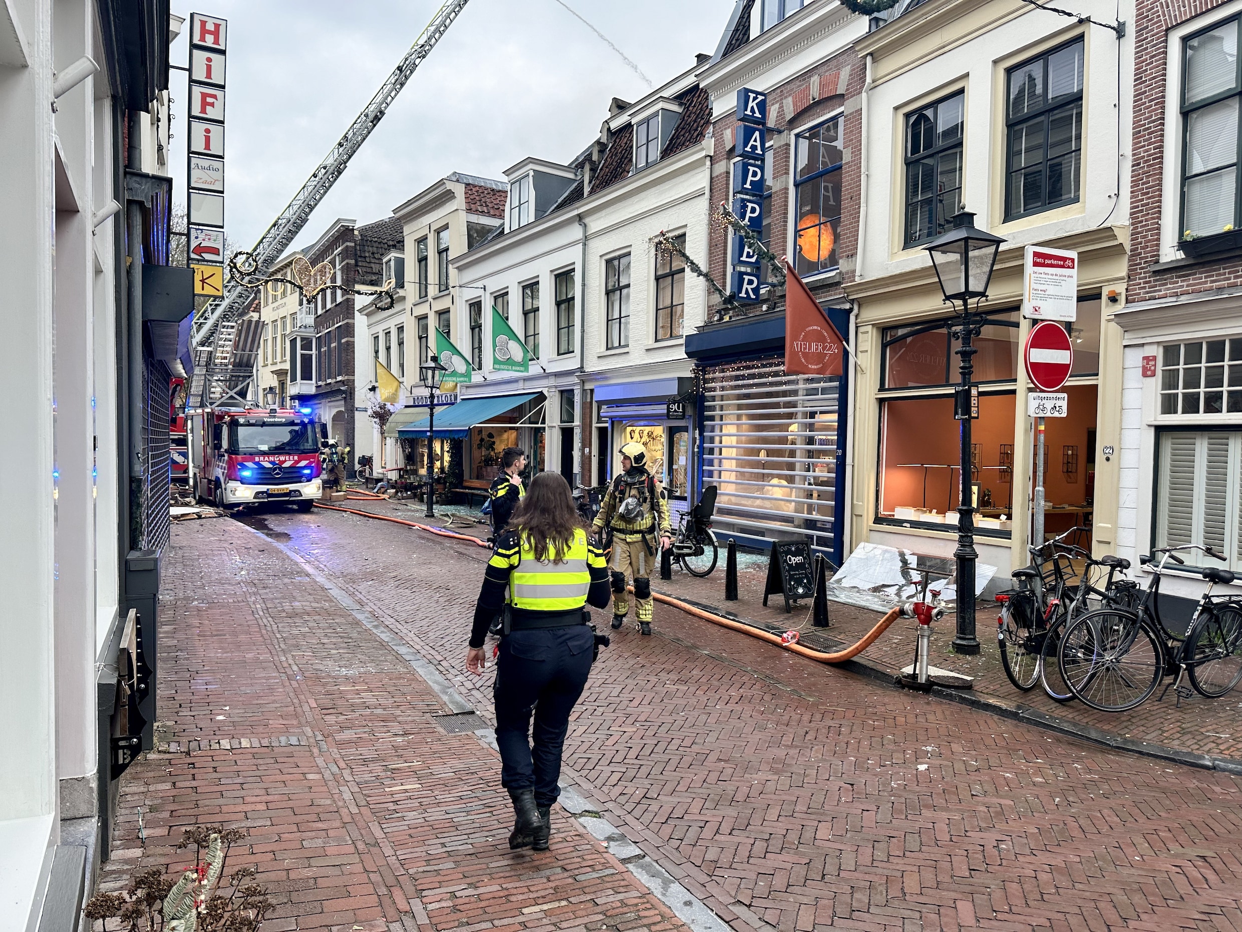 Live explosie Utrecht: schade bij winkels in centrum Utrecht nog lastig ...