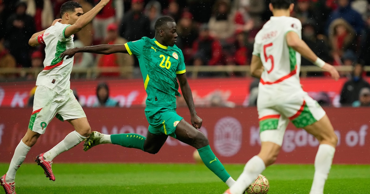 Senegal wint Afrika Cup tegen Marokko (0-1), wedstrijd lag minutenlang ...
