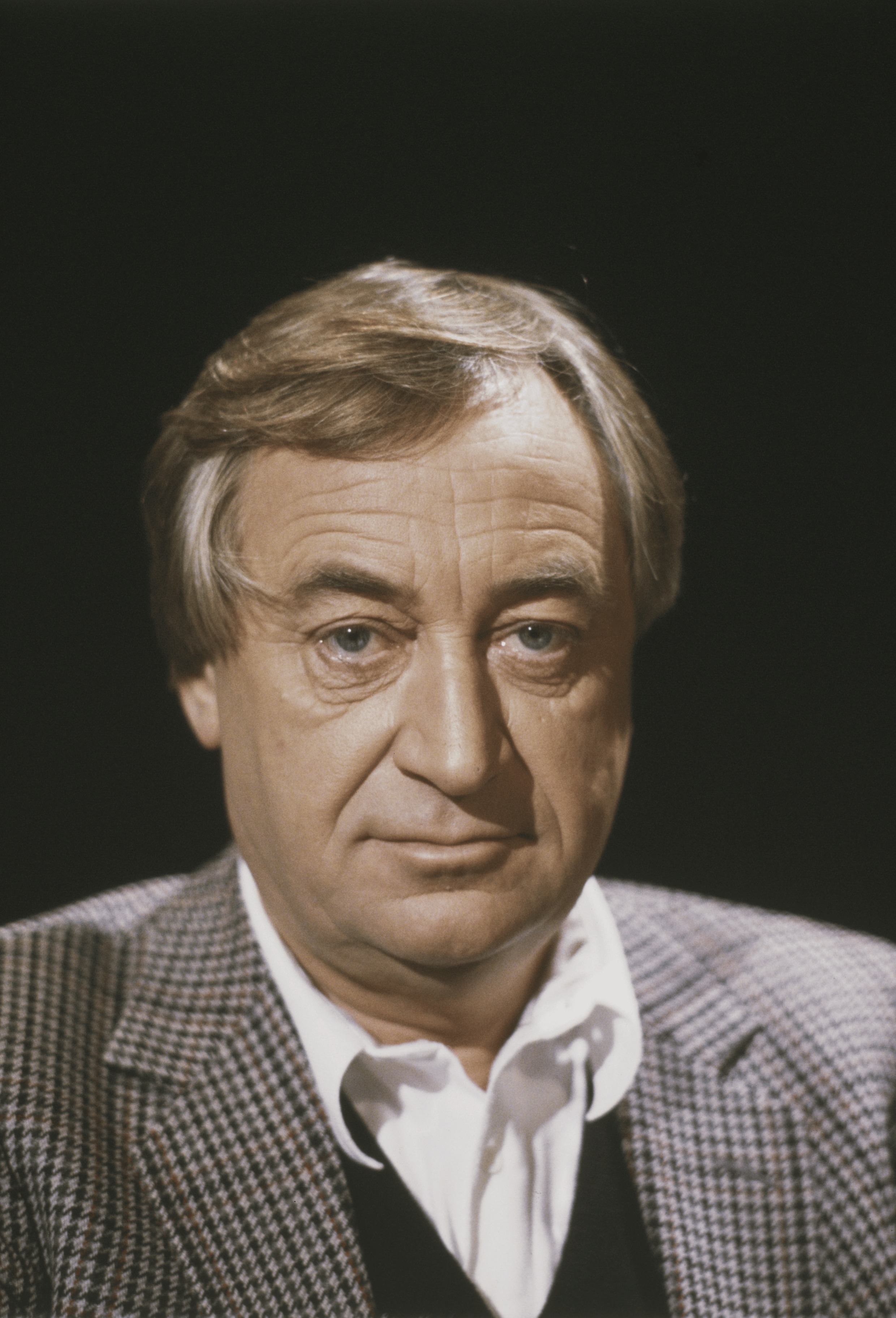 Cees Nooteboom overleden: een grensoverschrijdend schrijver, wars van ...
