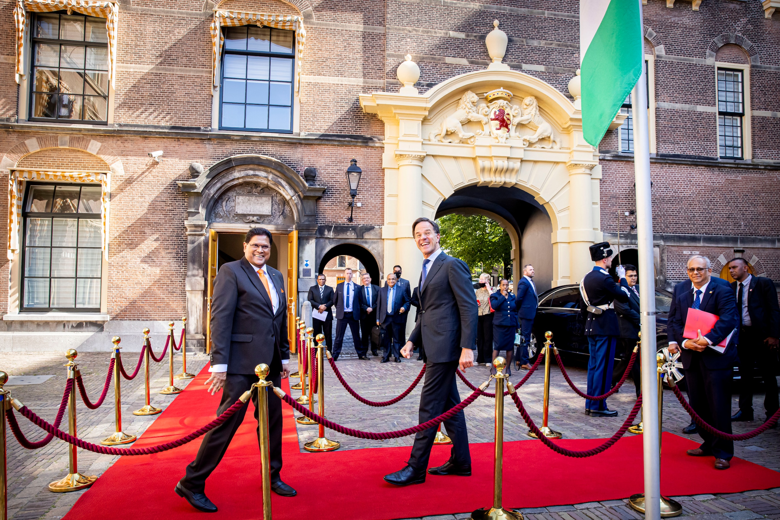 Surinaamse oud-president Santokhi (67), de ‘Sheriff’ en ‘Chan van ...
