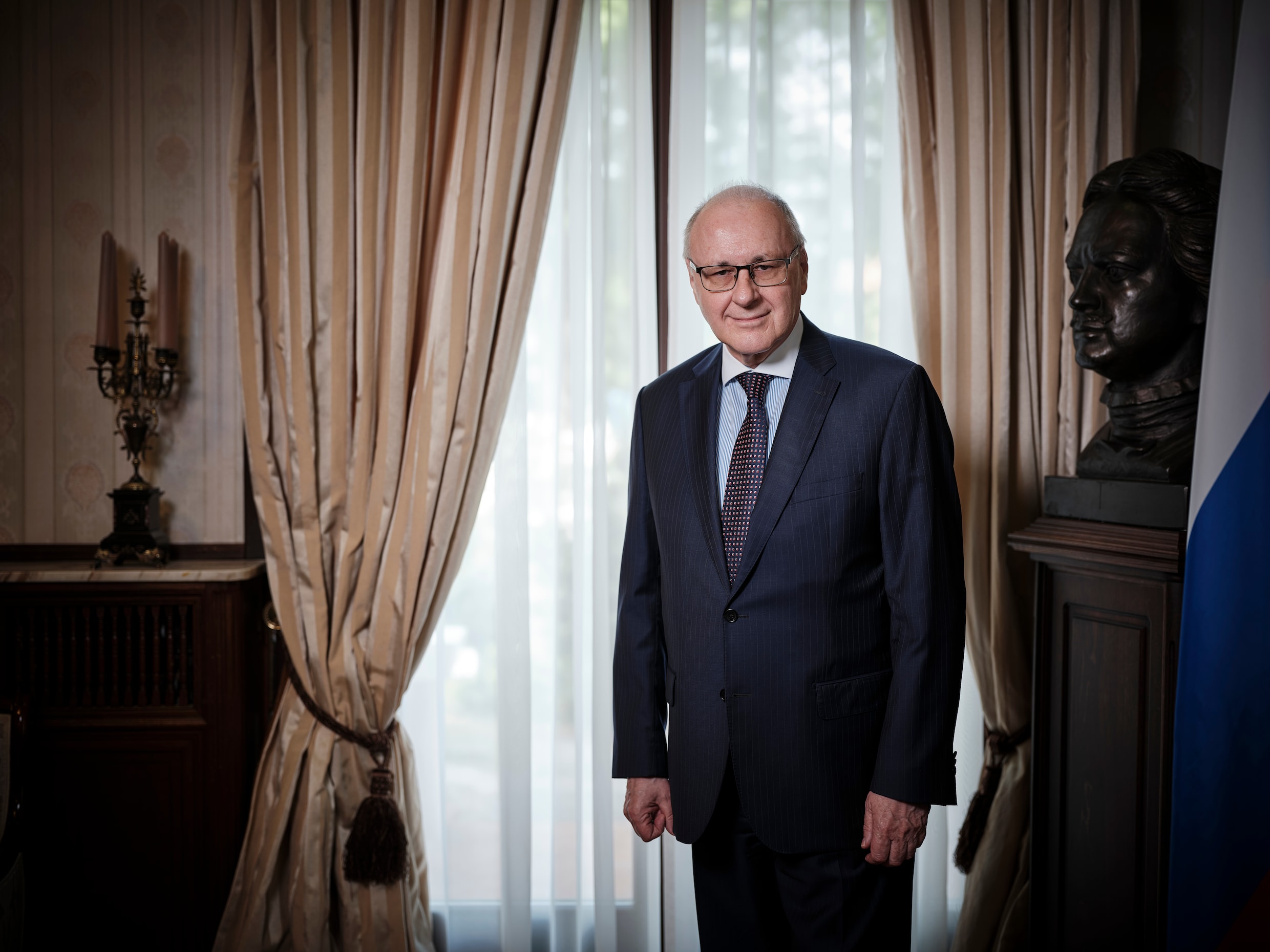 De Russische ambassadeur is ‘diep teleurgesteld’ in Nederland. ‘Jullie ...