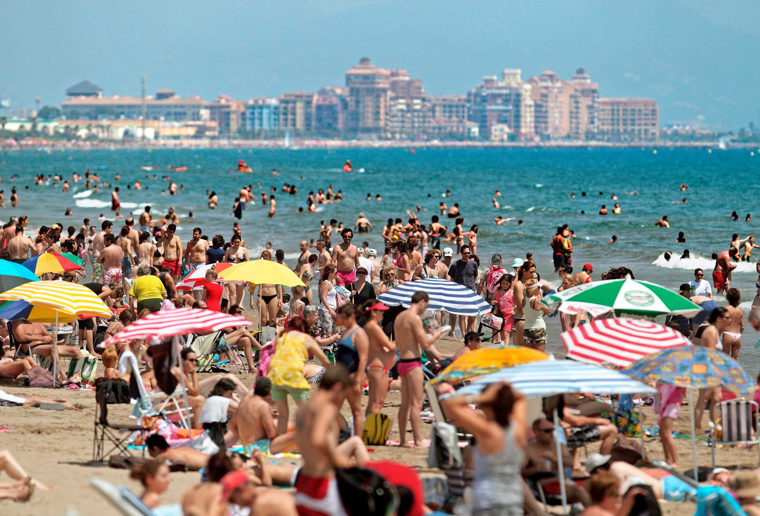 Zonkracht vandaag rond de zeven - maar dat is niet zo vreemd | Trouw