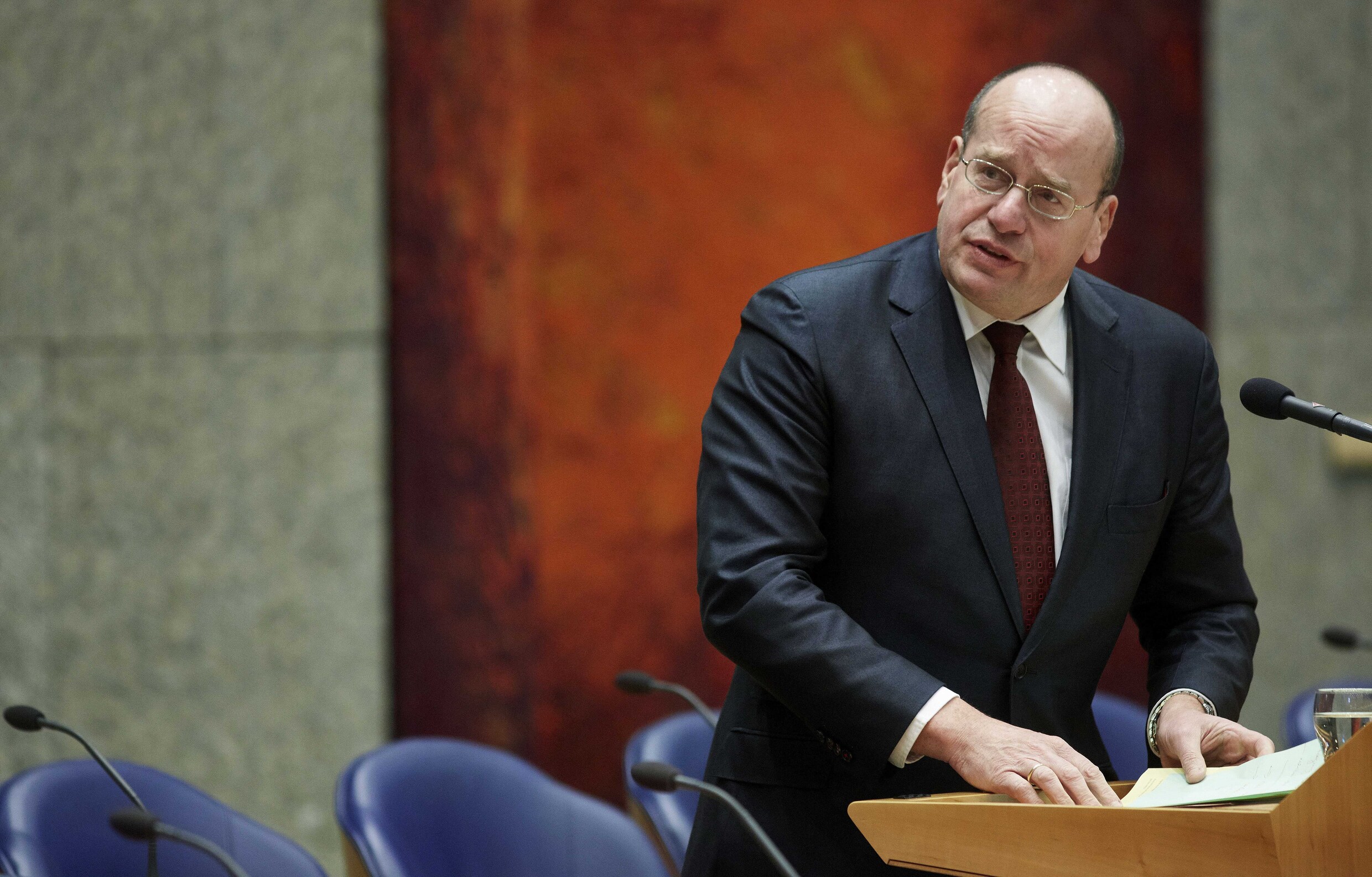 Kabinet wil gevangenissen sluiten | Trouw