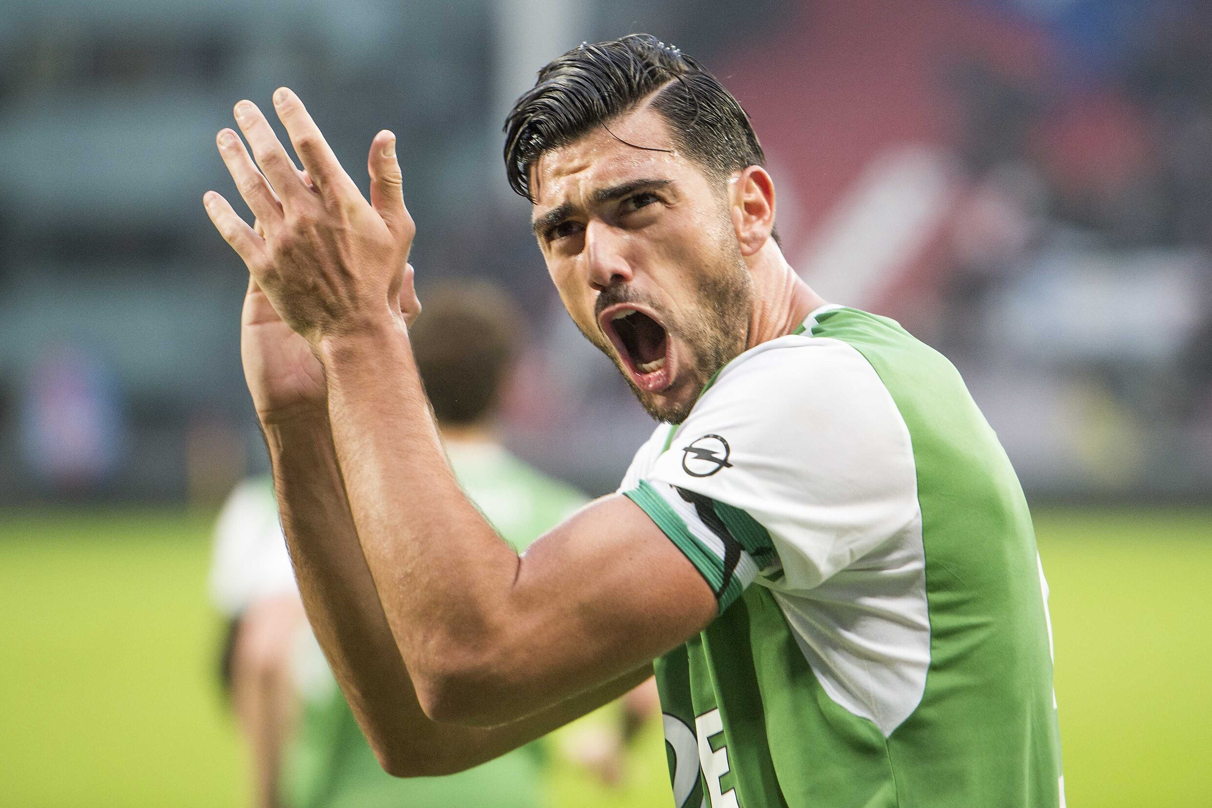 Pellè voor minstens 8 miljoen van Feyenoord naar Southampton | Trouw