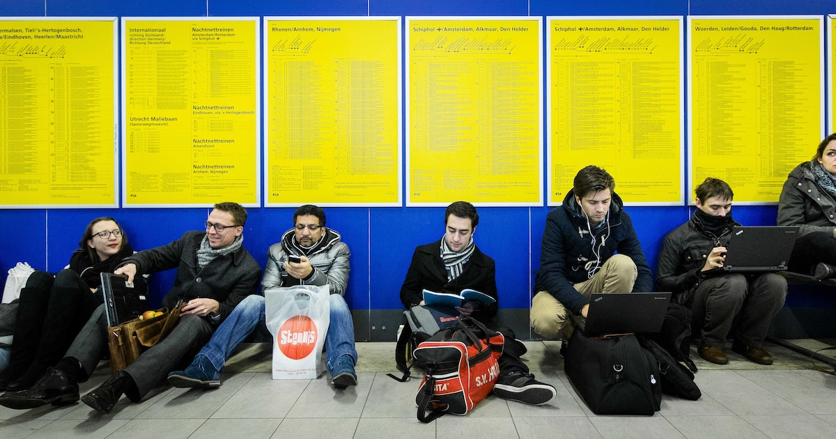 Een treinstoring? Echt bijzonder is het allang niet meer | Trouw